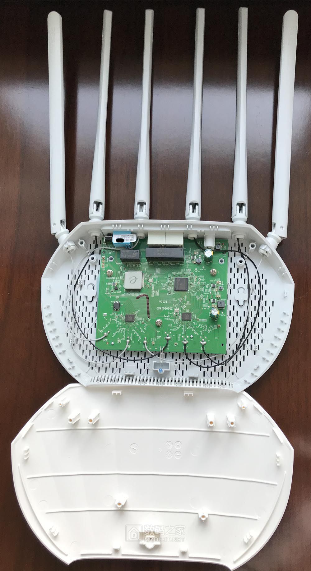 拆一台迅捷FAC1901R双频千兆无线路由器 - 拆机乐园 数码之家