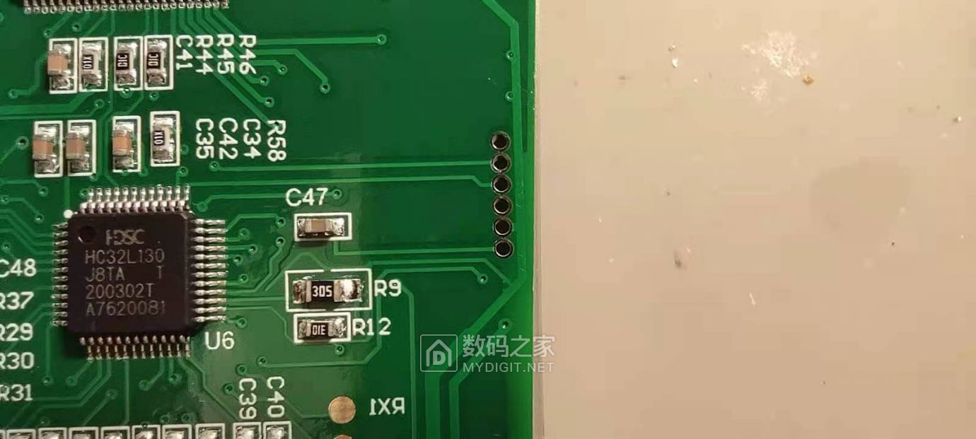 拆解UNI-T UT61D+ - 仪表谈谈 数码之家