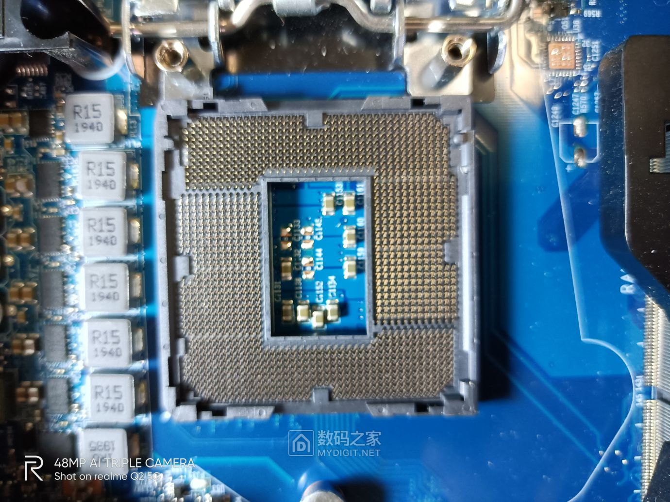 神舟TX8 CT5DH清灰换硅脂 - 拆机乐园 数码之家