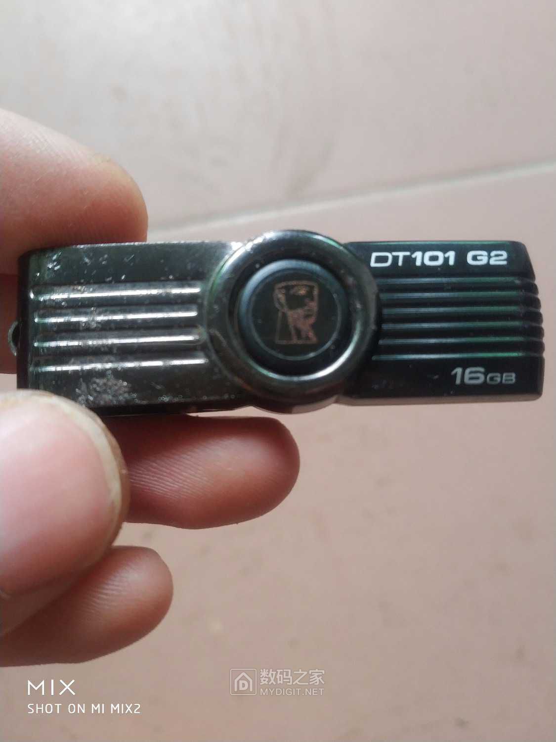 金士顿DT101G2 16G u盘拆解 - 拆机乐园 数码之家