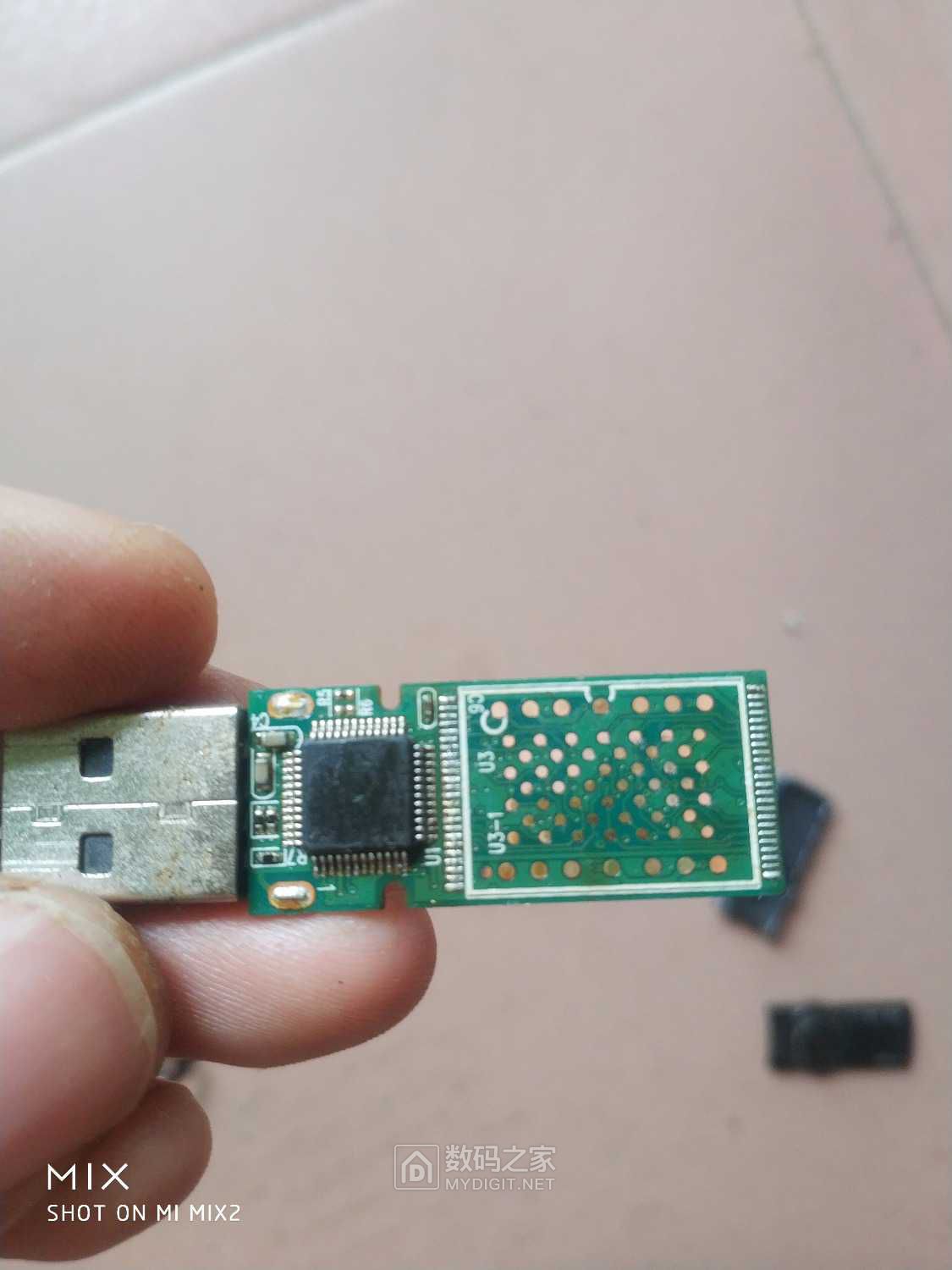 金士顿DT101G2 16G u盘拆解 - 拆机乐园 数码之家