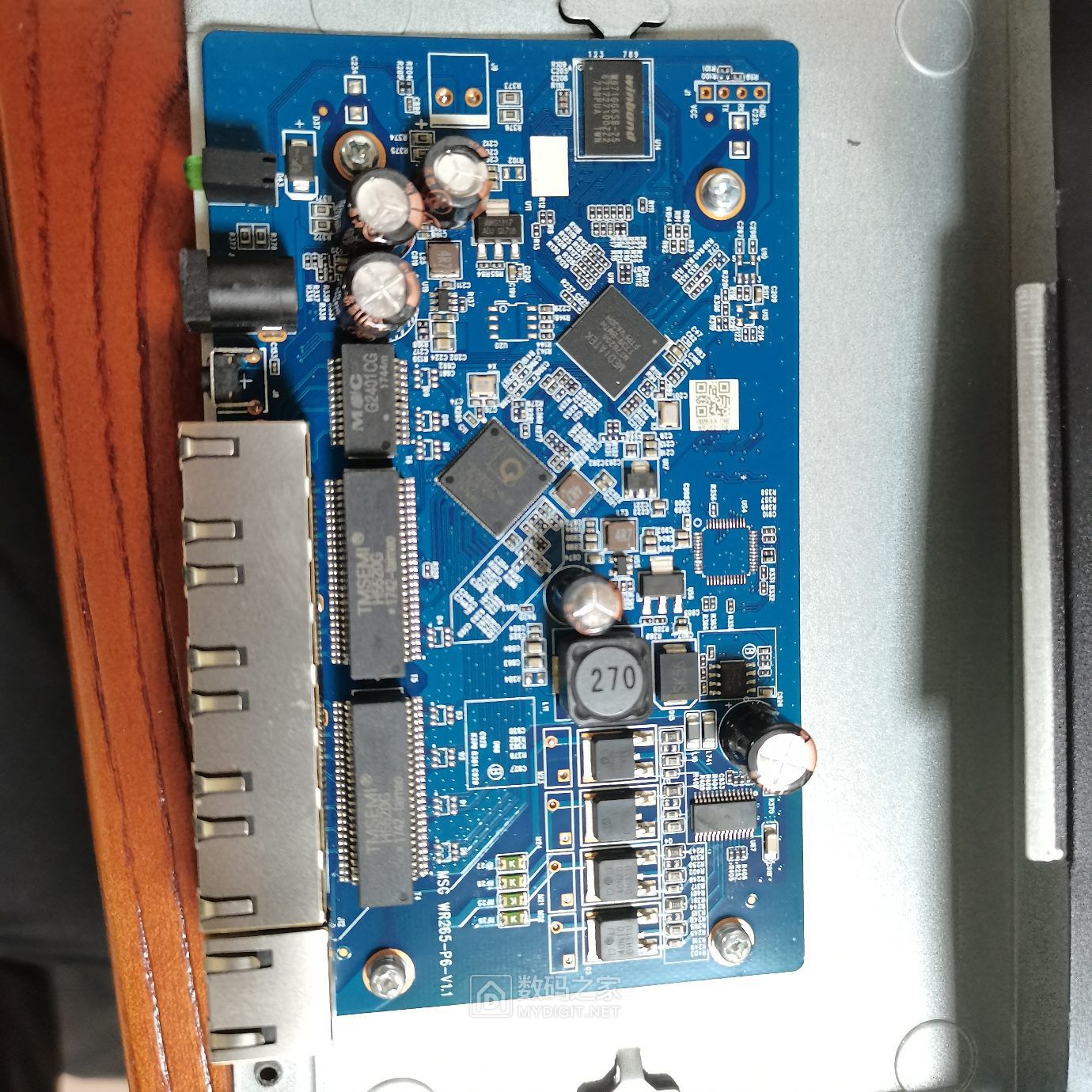 首拆 新入手 电信定制 瑞斯康达 WR265-6P 智能千兆POE+AC控制器 - 拆机乐园 数码之家