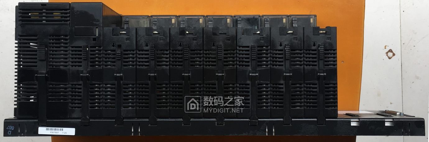 GE Fanuc SERIES 90-30系列PLC拆解：391N/330H/350-DG/300E/645B/740H - 行业拆客 数码之家