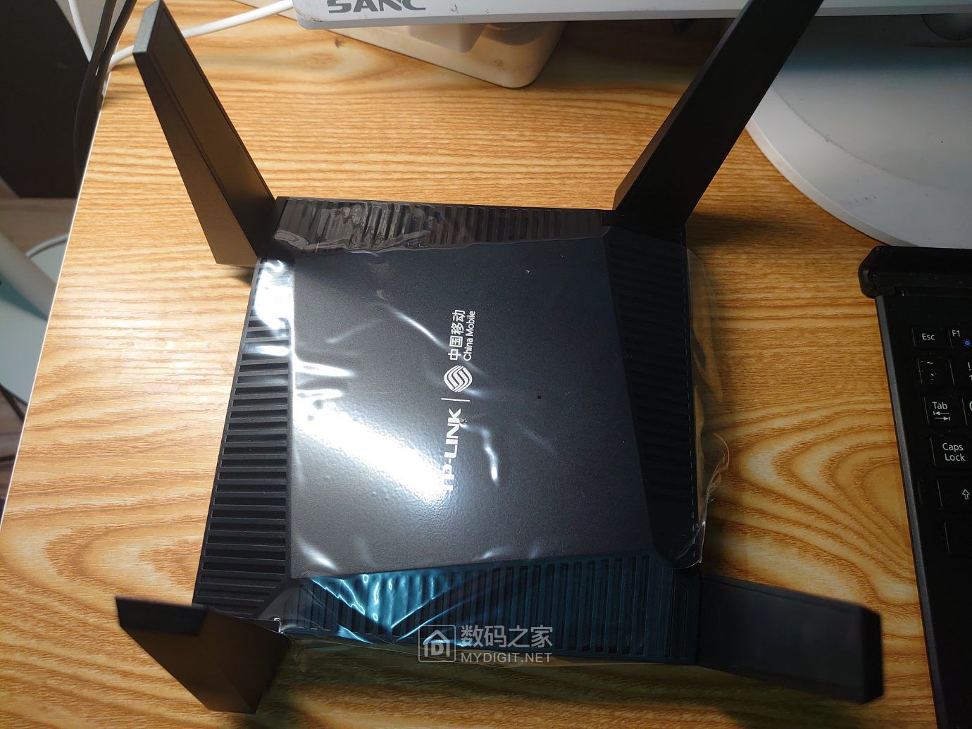 TP-LINK WMC181 WIFI6路由器拆解 - 拆机乐园 数码之家