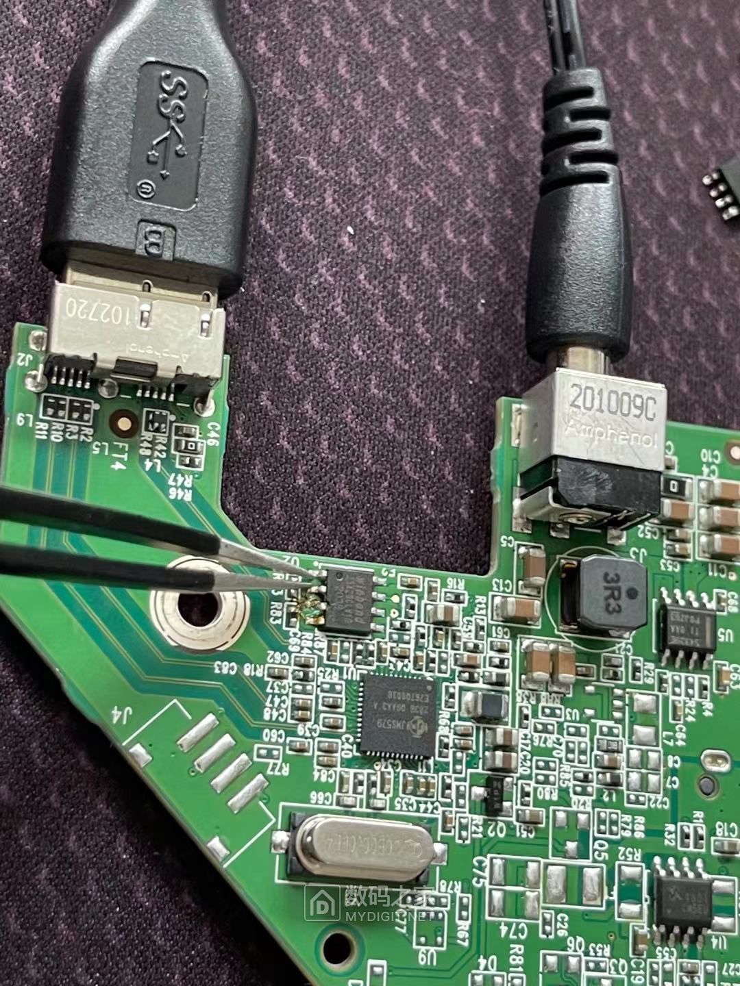 西数硬盘盒 MyBook JMS579 主控破解教程 - 电脑软硬派 数码之家