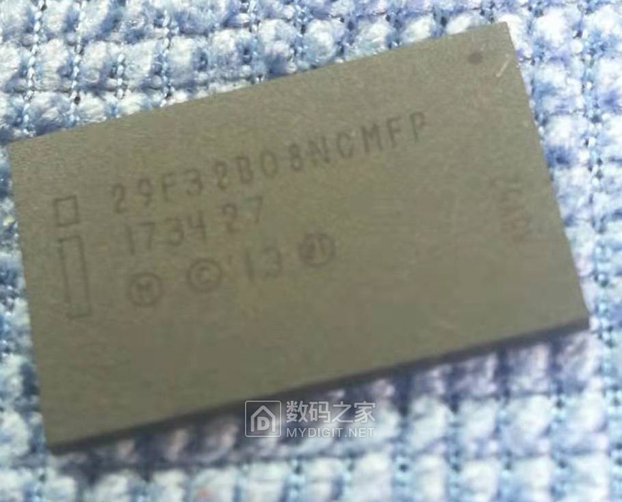 缩CE 英特尔29F32B08NCMFP颗粒4ce变2CE生成新ID - SSD存储技术 数码之家