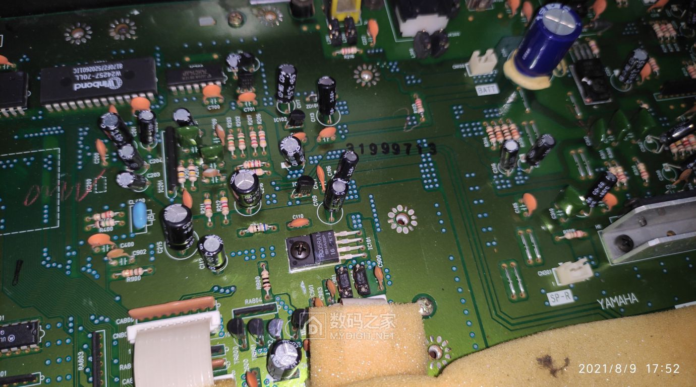 拆解雅马哈电子琴（YAMAHA KB-160） - 拆机乐园 数码之家