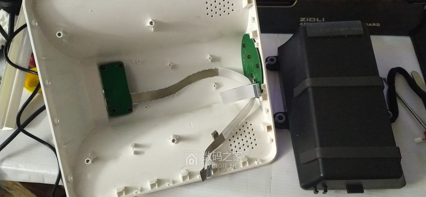 拆个小度nv5001 - 拆机乐园 数码之家