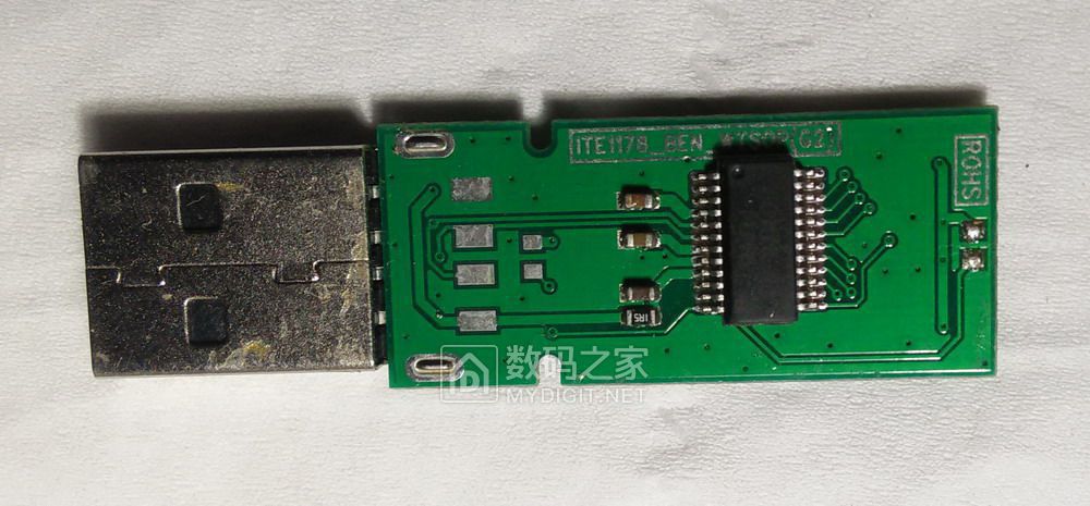 一芯FC1178+黑片CJ27QDG8D2BBC - U盘存储技术 数码之家