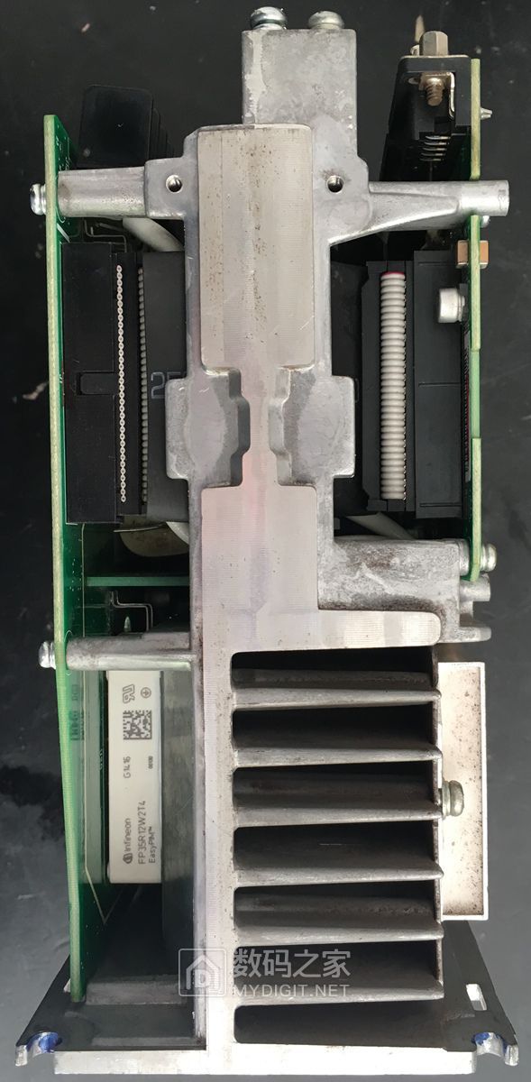 拆解汇川IS600系列伺服驱动器，作工棒！ - 行业拆客 数码之家