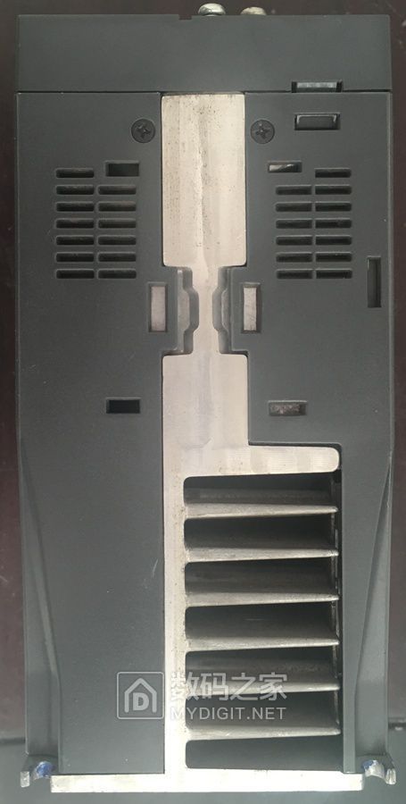 拆解汇川IS600系列伺服驱动器，作工棒！ - 行业拆客 数码之家