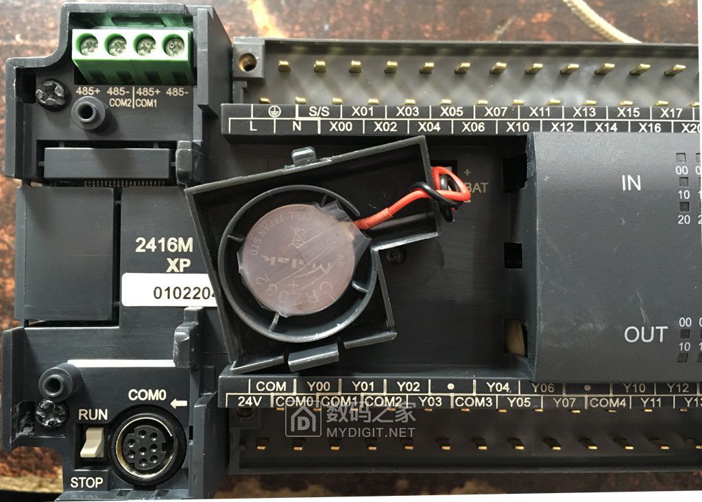 青出于蓝胜于蓝，汇川H2U系列PLC拆解，做工棒！ - 行业拆客 数码之家