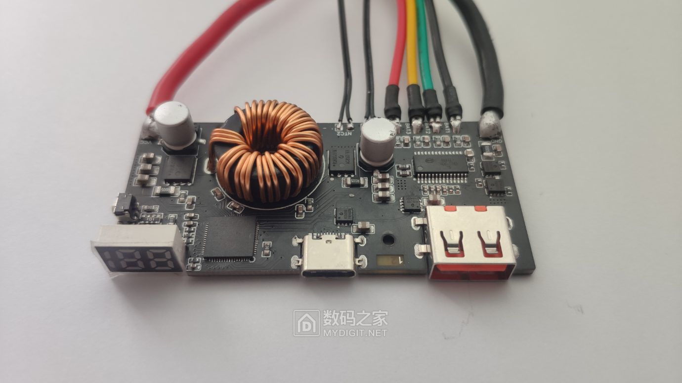 基于IP5389的双向100W快充充电宝 - 创意DIY 数码之家