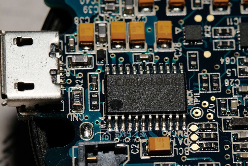 iriver艾利和XB10无损蓝牙解码耳放拆解（CS4350+CSR8675） - 拆机乐园 数码之家