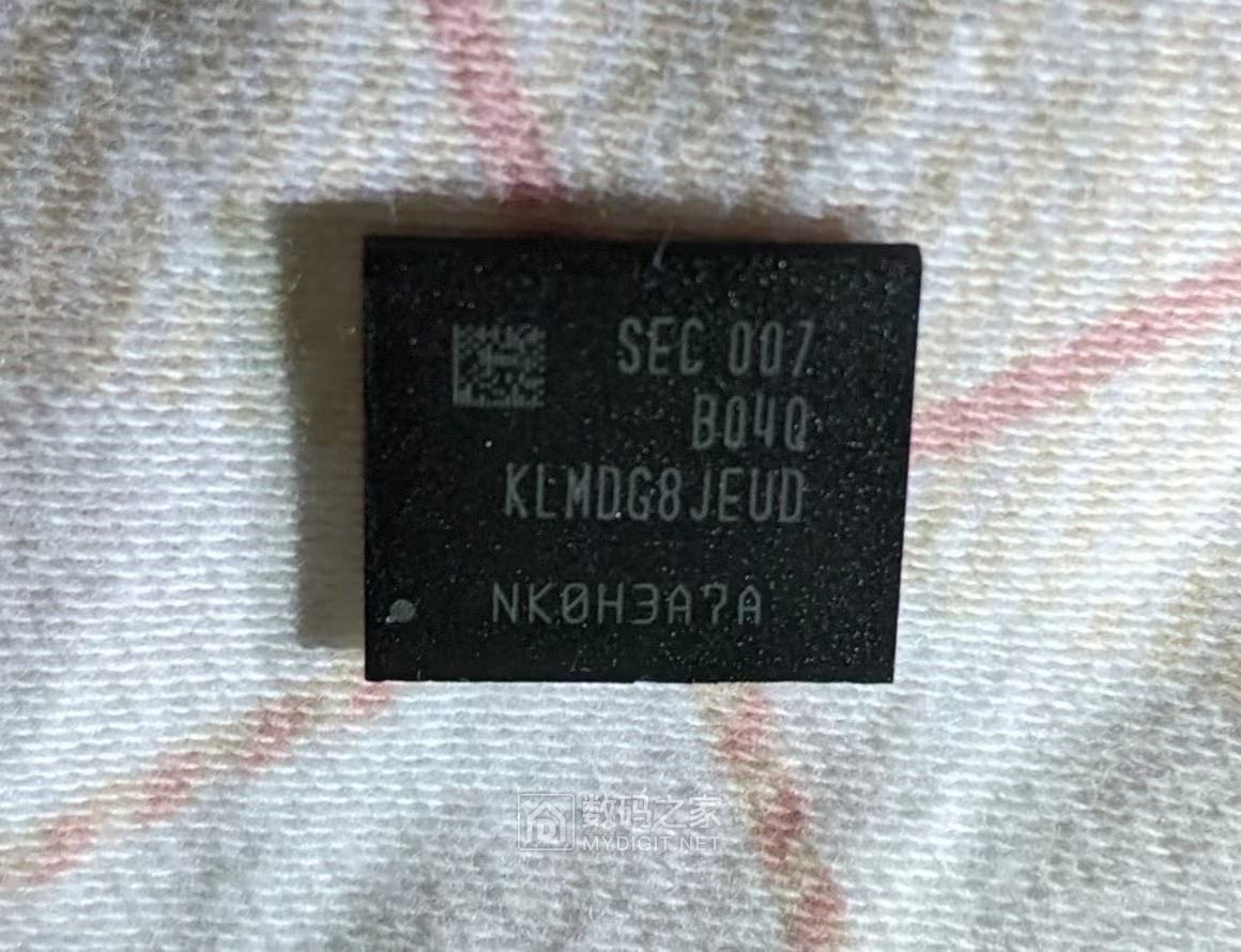 新手尝试做eMMC5.1 U盘 - U盘存储技术 数码之家