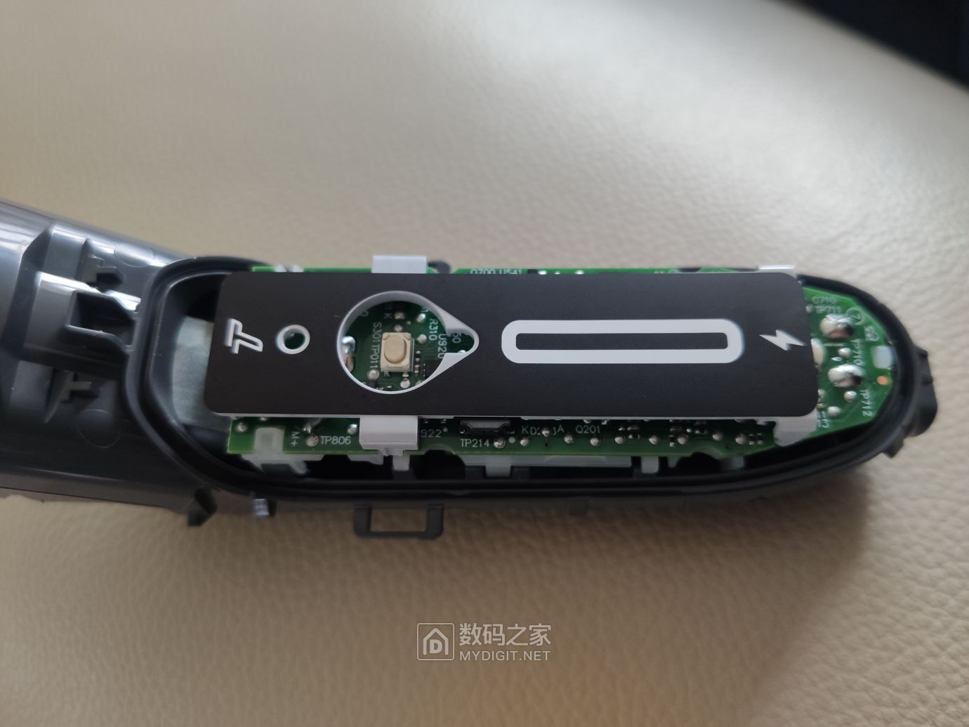 刚买的飞利浦剃须刀S3203，手痒，拆开瞅瞅 - 拆机乐园 数码之家