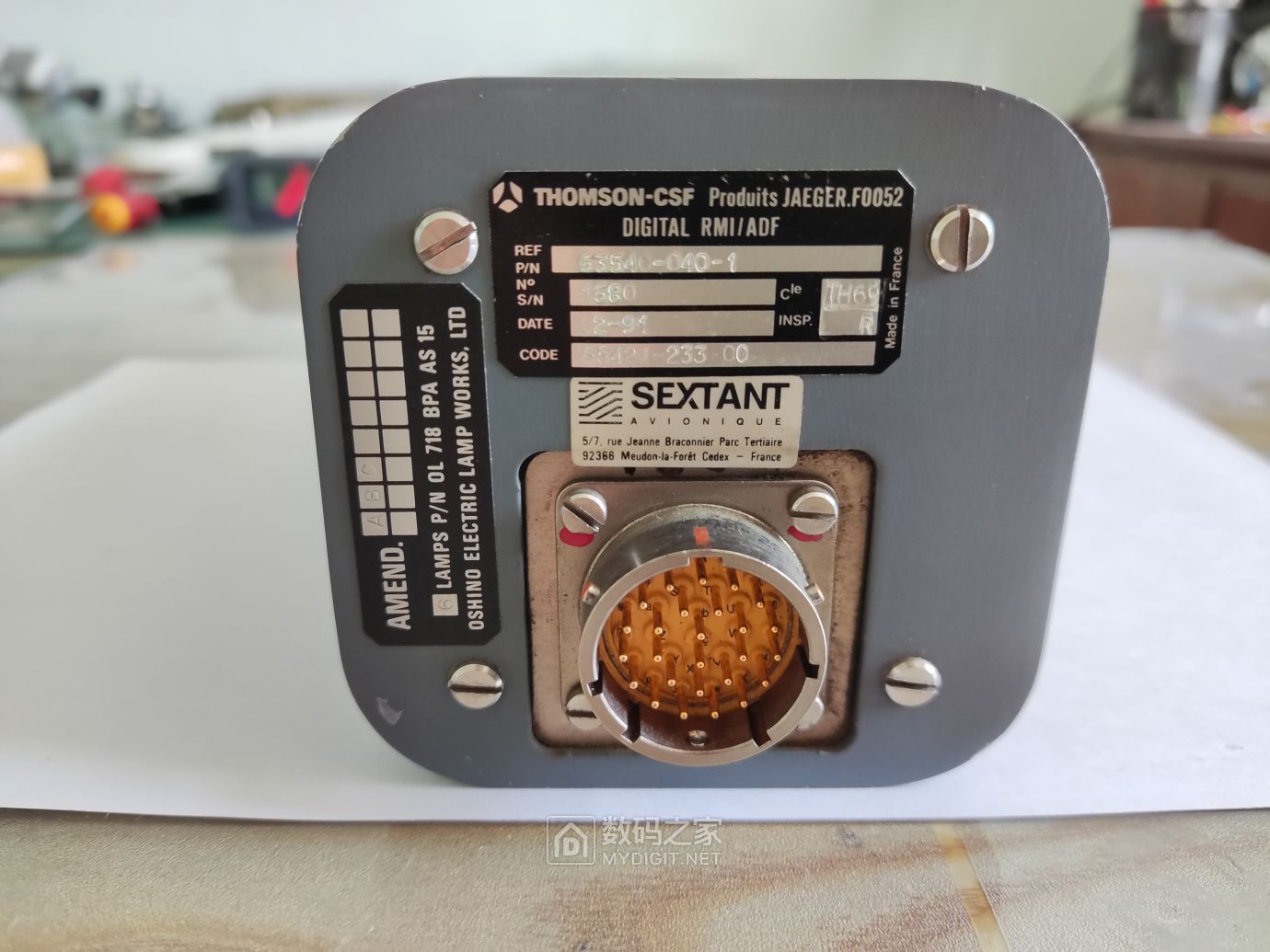 空客A310上的RMI/ADF自动定向机拆解（THOMSON-CSF JAEGER.F0052） - 行业拆客 数码之家