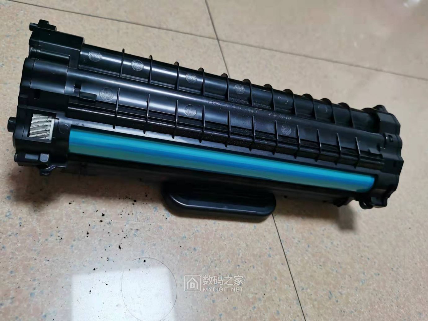 拆解施乐激光打印机Phaser 3117，坏了修，修了坏，已经没有使用价值了 - 拆机乐园 数码之家