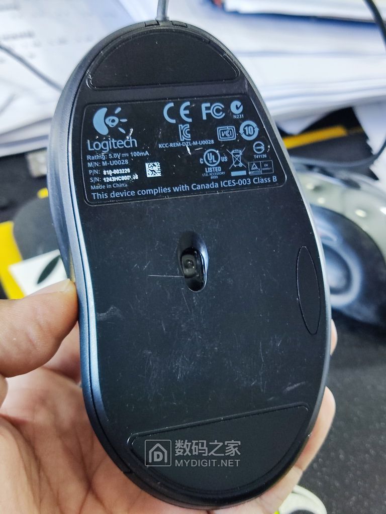 一堆MX518里翻出一个G400利刃重铸，测试全好，清理发粘表面，成色还可以 - 拆机乐园 数码之家