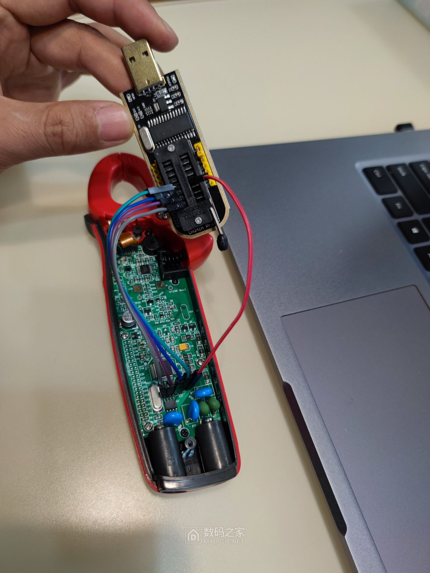 优利德UT210E改成9000字分享 - 仪表谈谈 数码之家