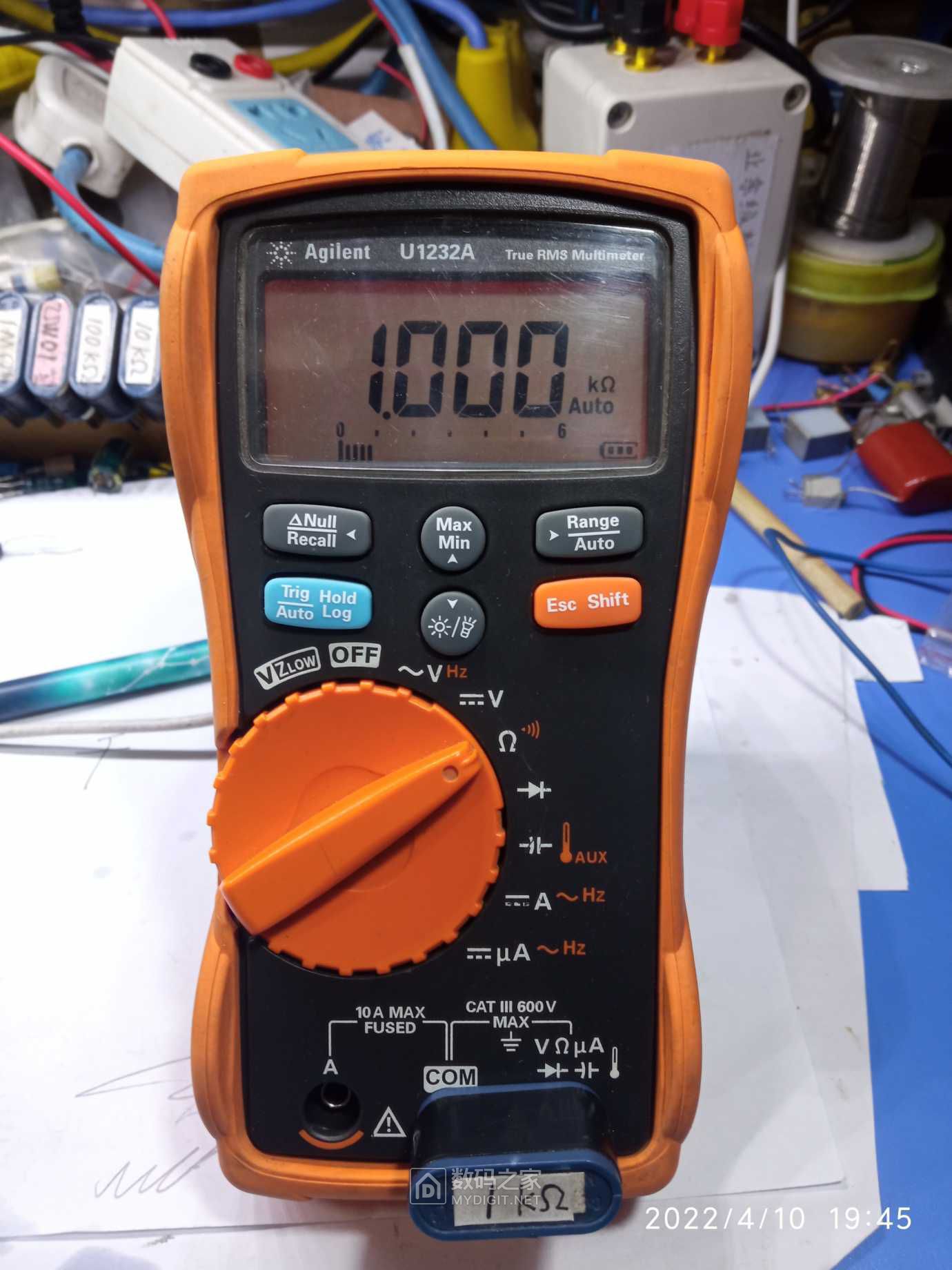 安捷伦U1232A万用表拆机测评，与福禄克115/117对比体验 - 仪表谈谈 数码之家