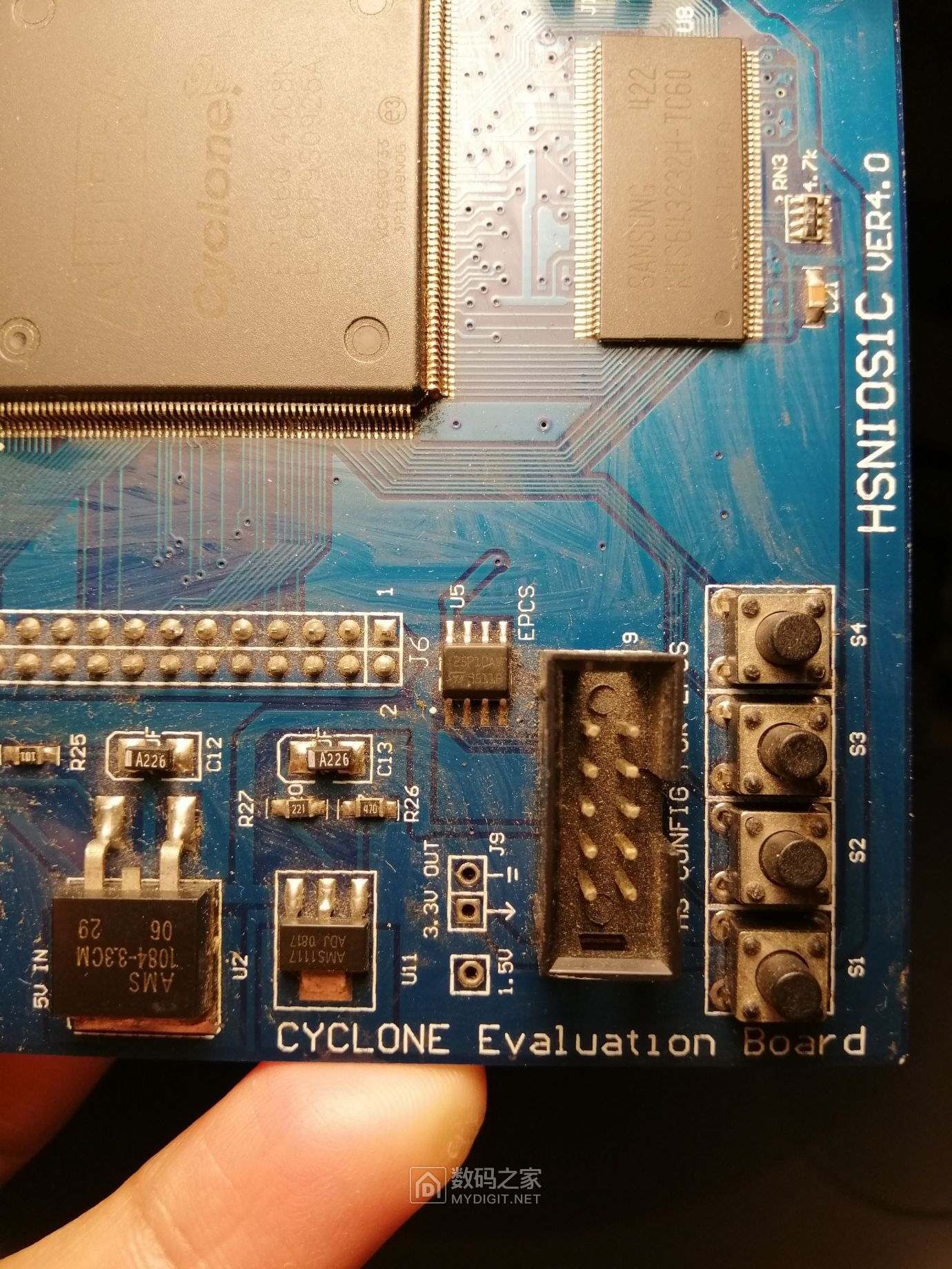 玩玩远古FPGA-Cyclone I系列 EP1C6Q240 - 我爱单片机 数码之家