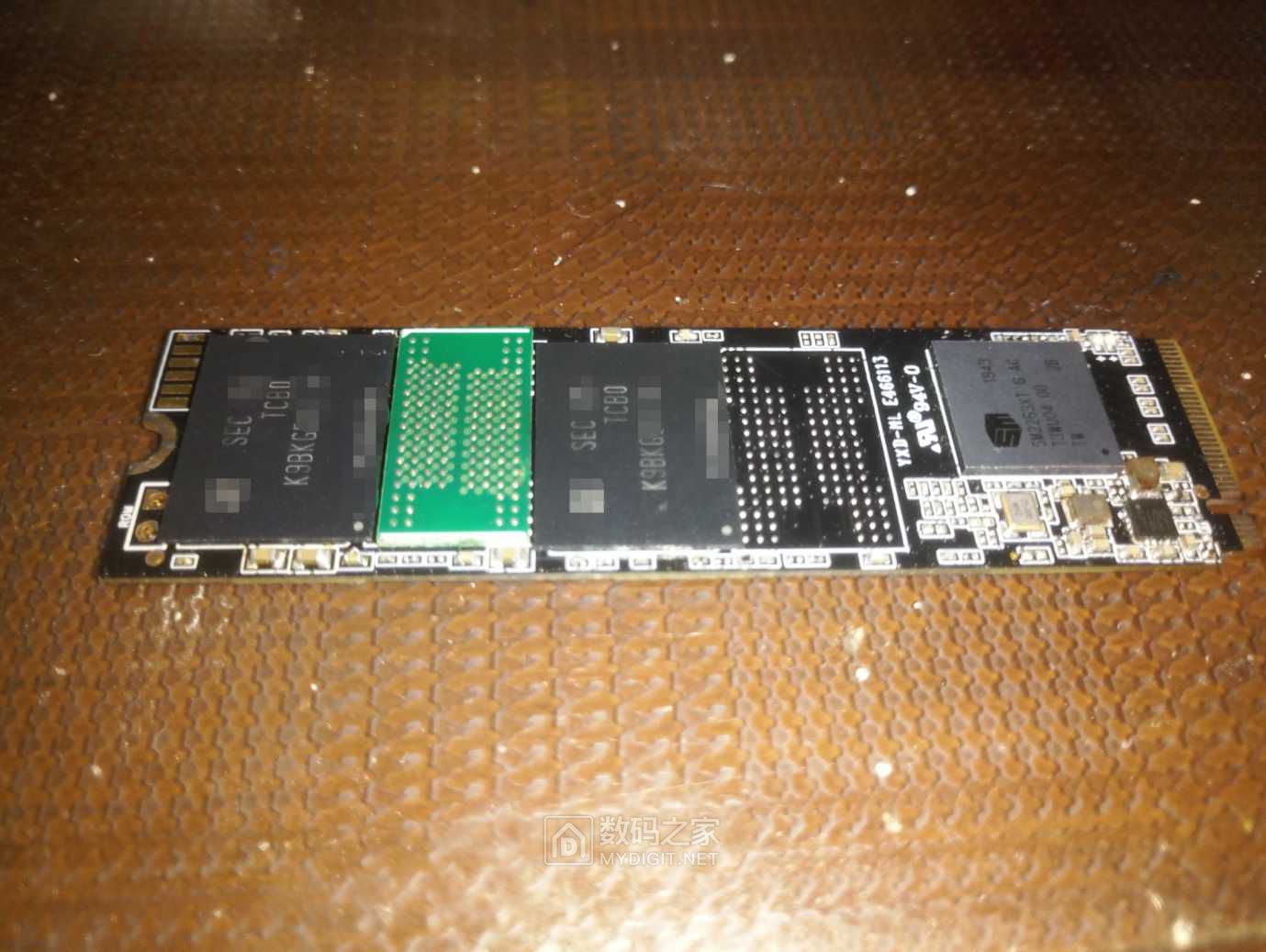 增厚贴第二版-SM2263XT 4贴BGA152 - SSD存储技术 数码之家