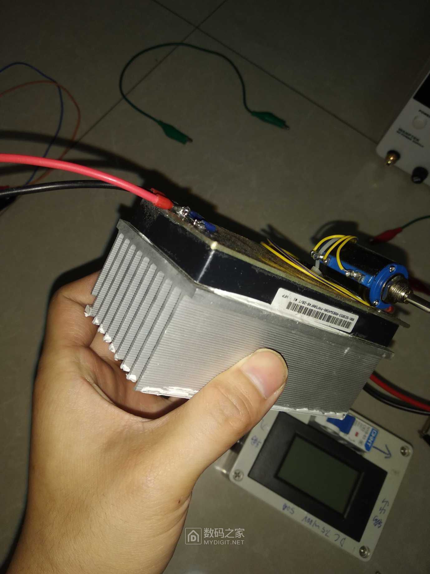 可调电压大功率高压降压模块 TDK-Lambda PAF700F48-28/T - 创意DIY 数码之家