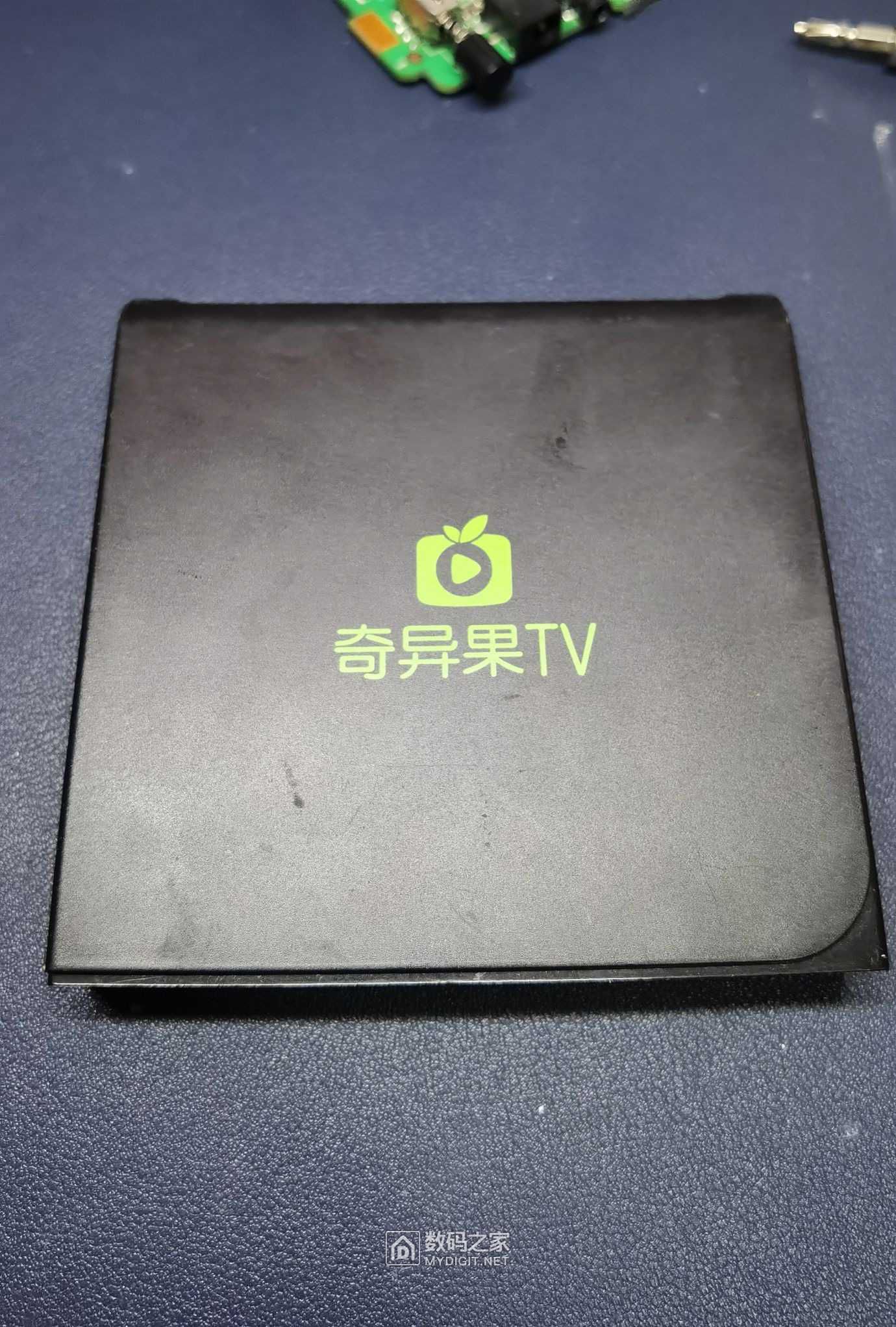 拆一个魔百盒cm201-1的马甲 先科Q9 - 拆机乐园 数码之家