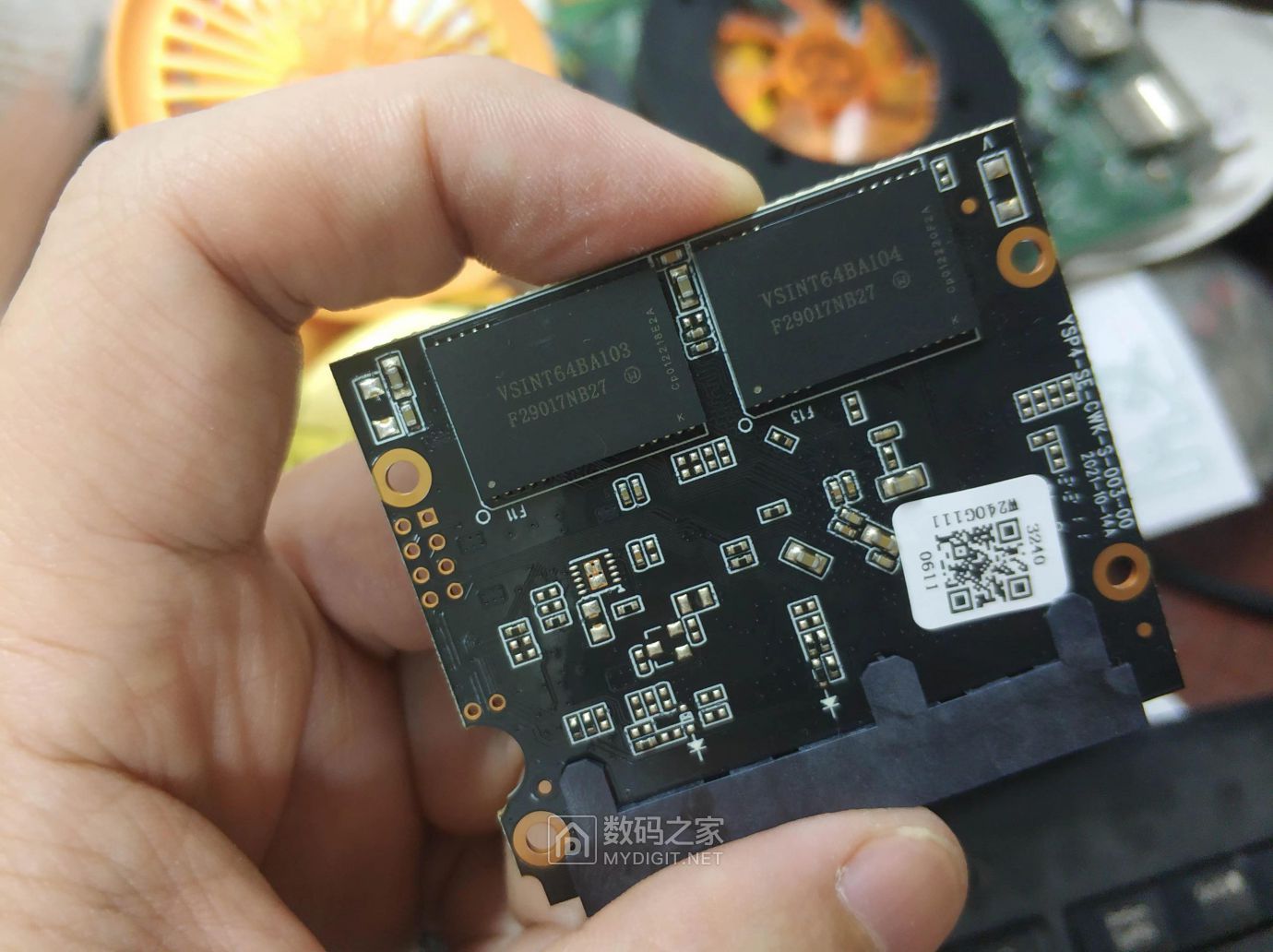 铨兴C101/240GB固态硬盘到手即拆 - 拆机乐园 数码之家