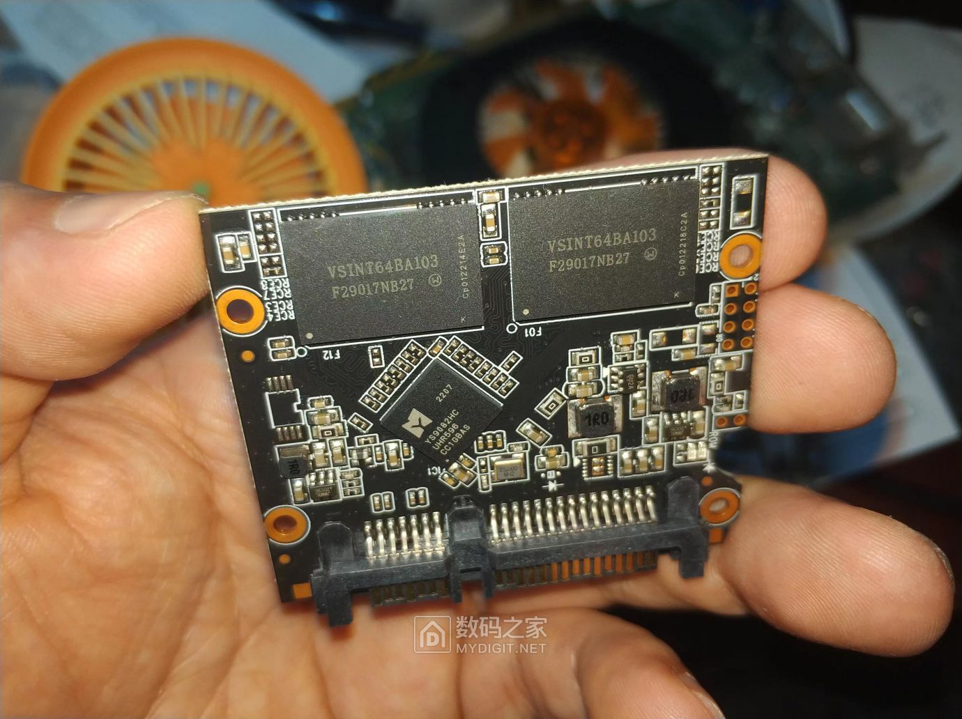 铨兴C101/240GB固态硬盘到手即拆 - 拆机乐园 数码之家