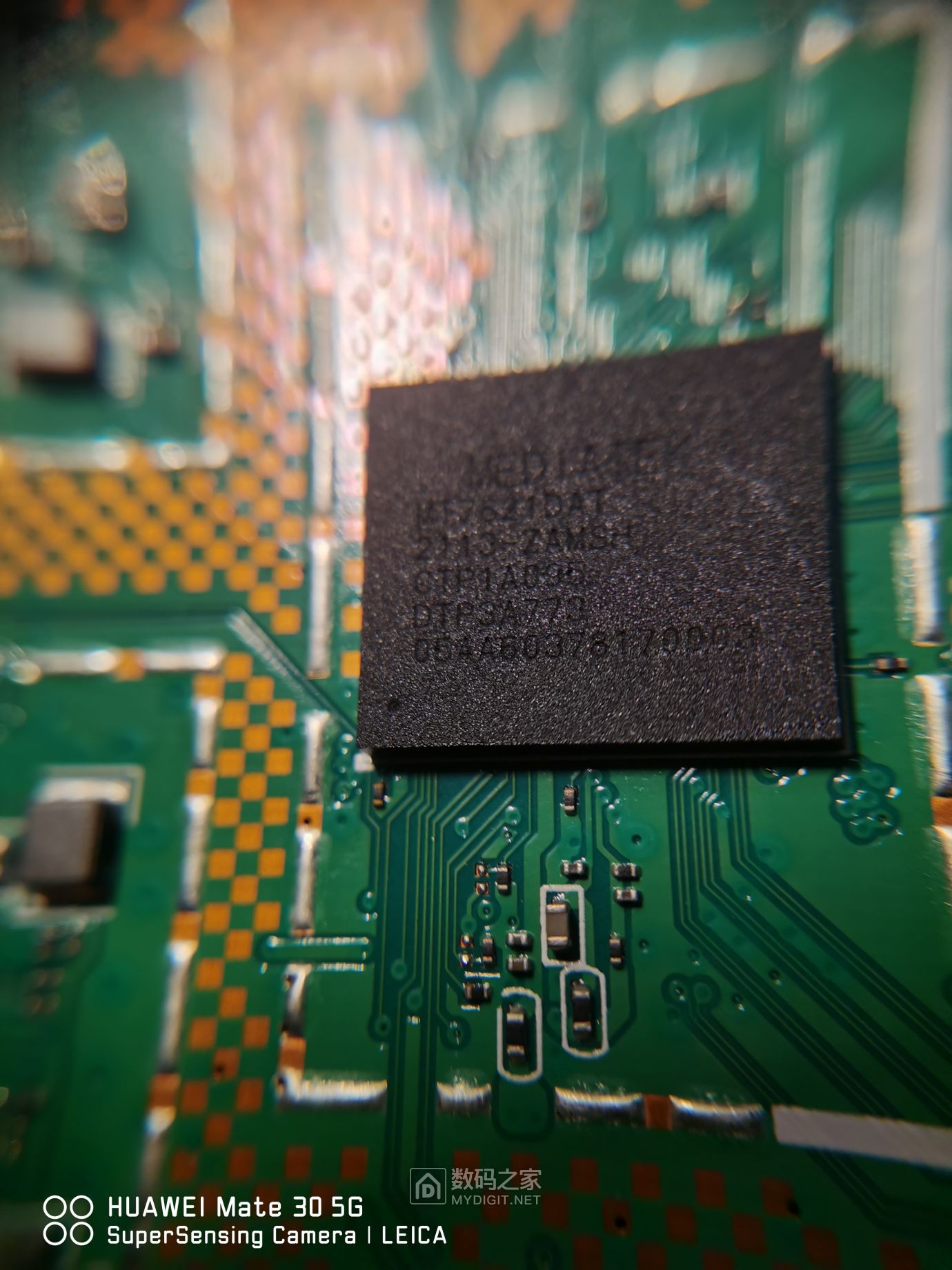 ikuai 爱快AP IK-N7 IK-SW3 拆解，大家看看做工怎样咯！ - 拆机乐园 数码之家