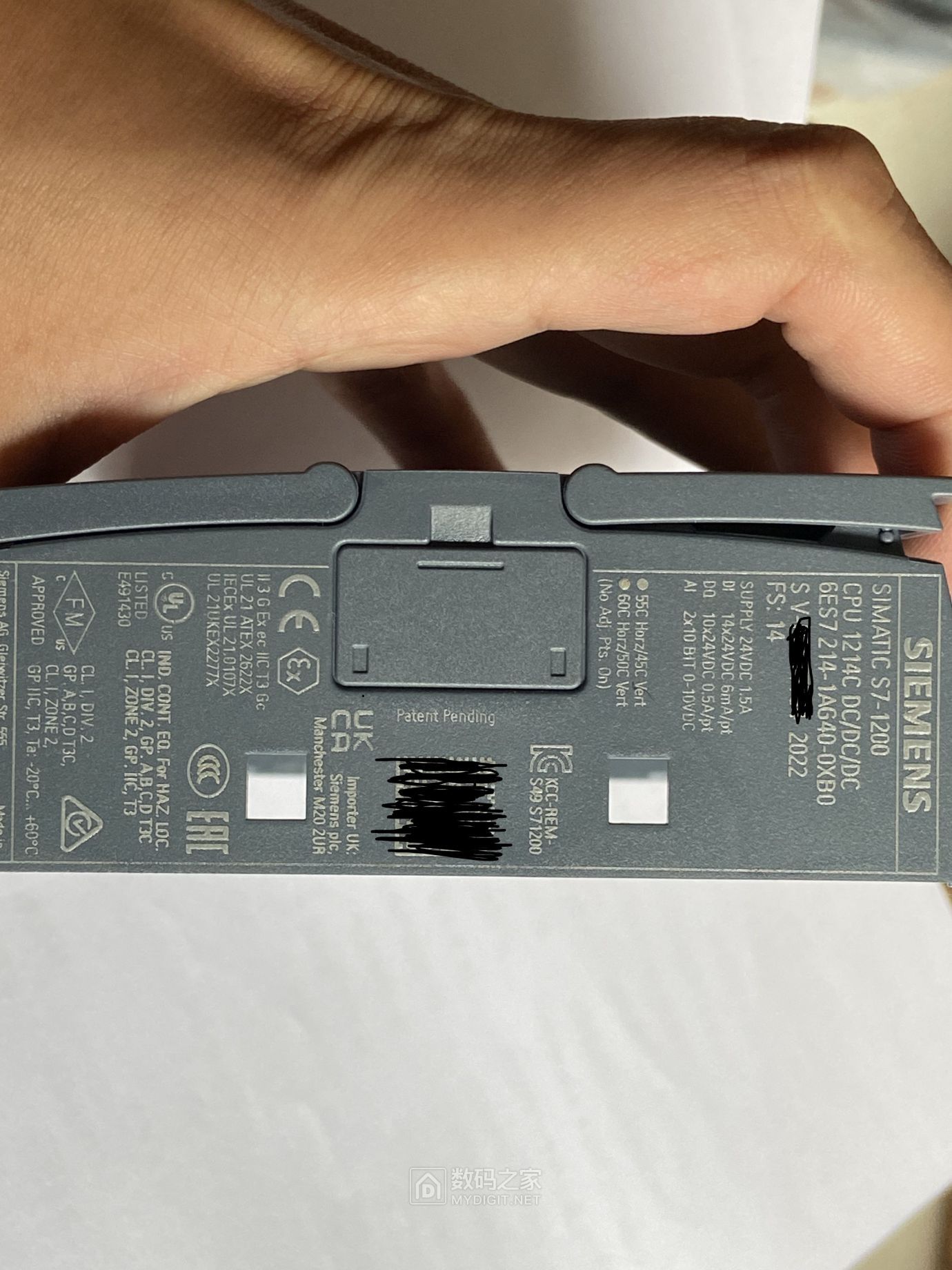 捡了个西门子PLC 1214c，拆开看看（SIMATIC S7-1200） - 行业拆客 数码之家