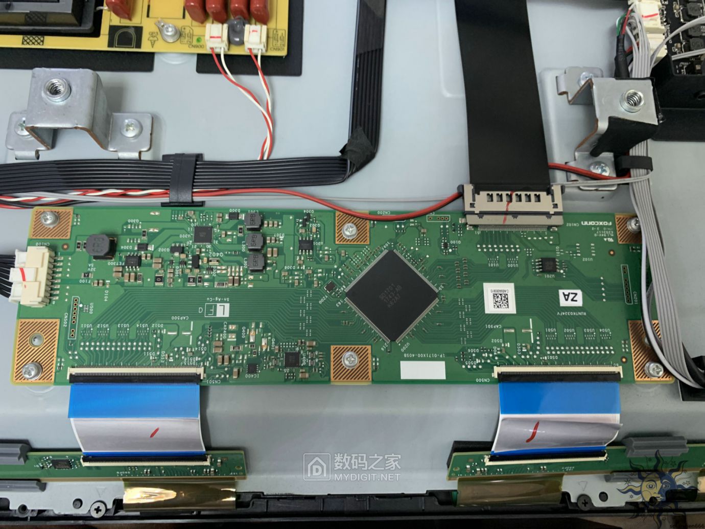 夏普LCD-60TX4100A，开机灰屏，求维修思路？是驱动坏了还是屏坏了？？？ - 拆机乐园 数码之家