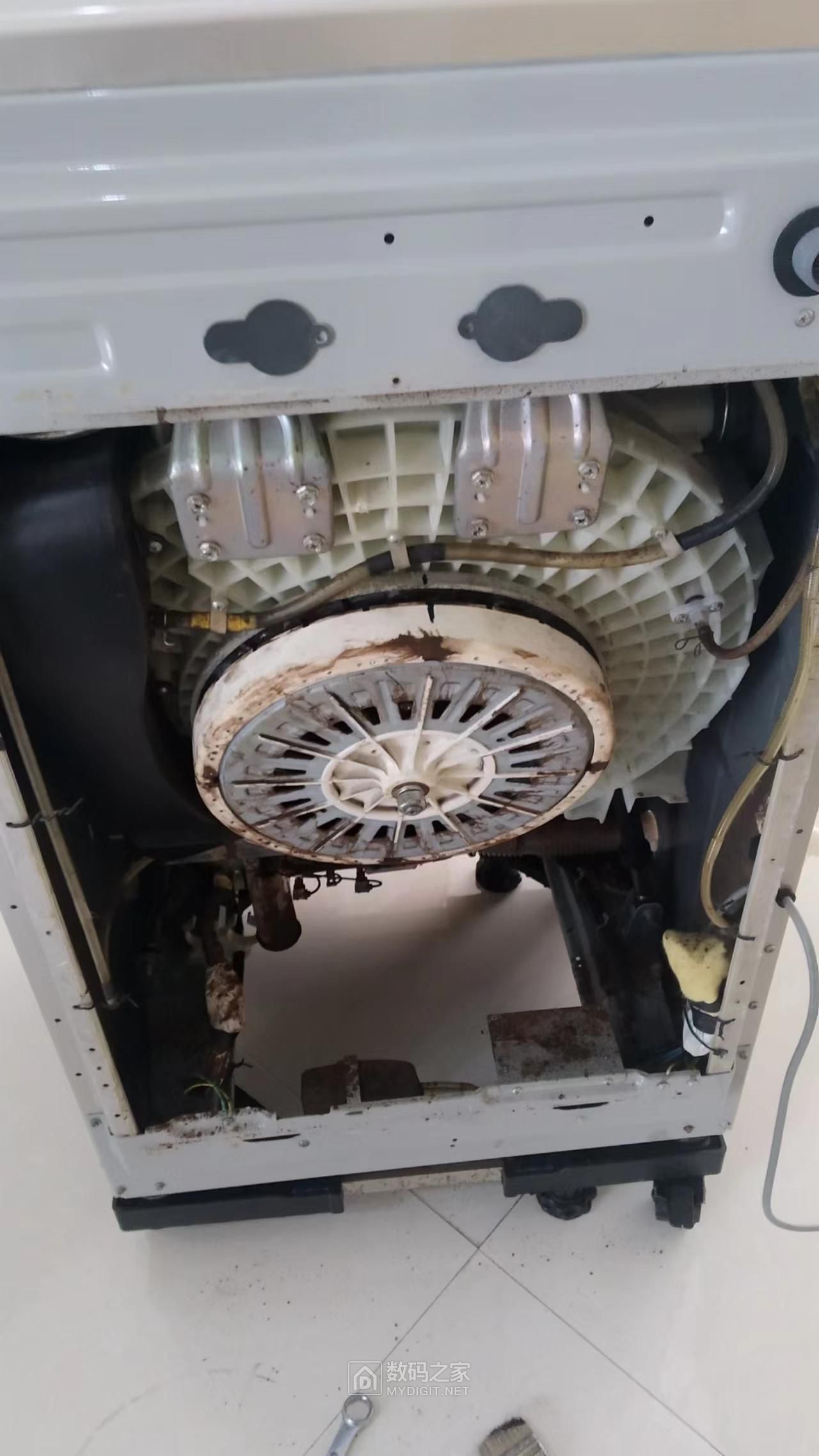 滚筒洗衣机有异响,还是要早点修,否则会报废-三洋XQG65-L903BHX维修记 - 拆机乐园 数码之家