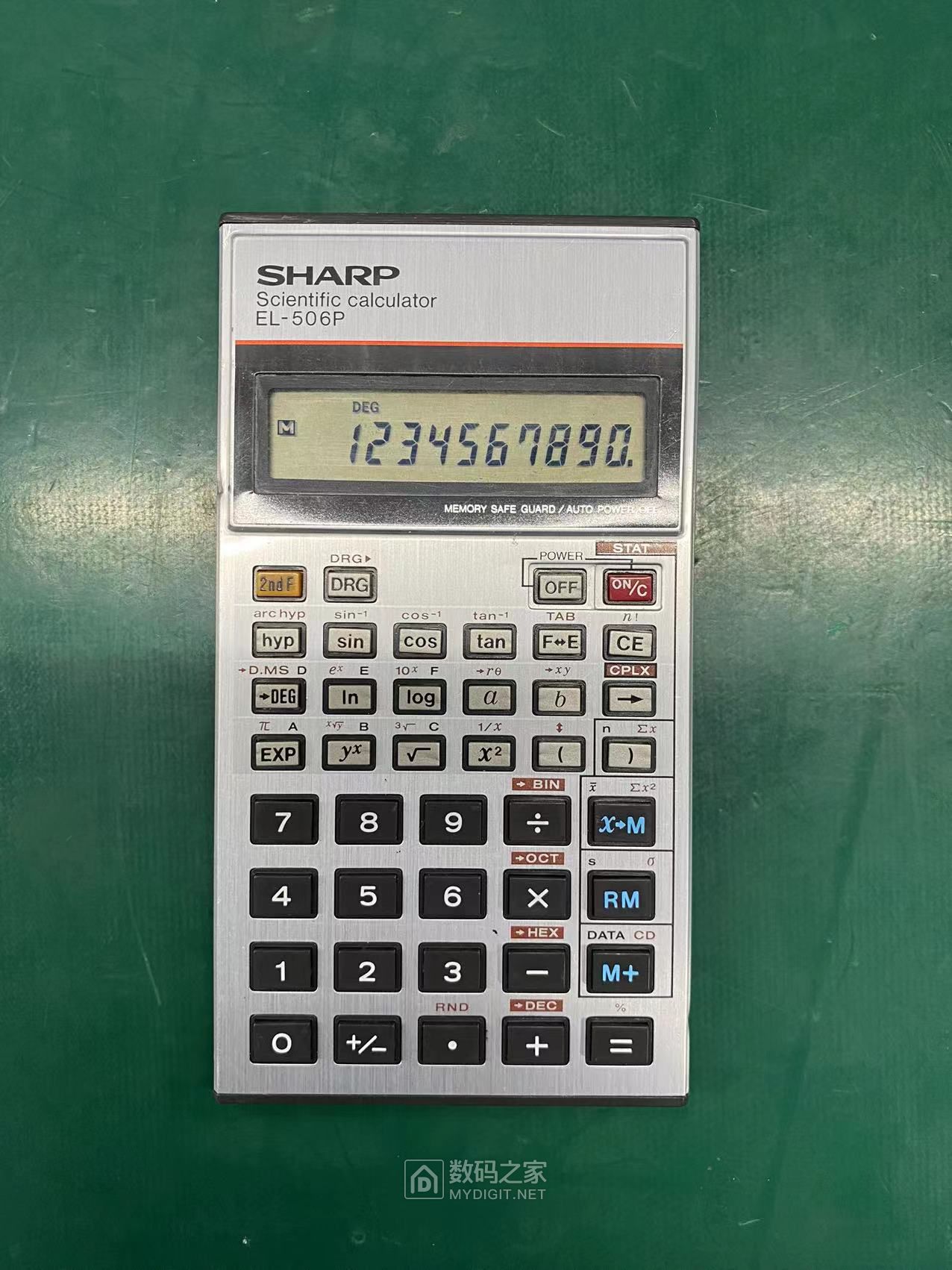 飞线维修夏普EL-506P古董计算器 - 拆机乐园 数码之家