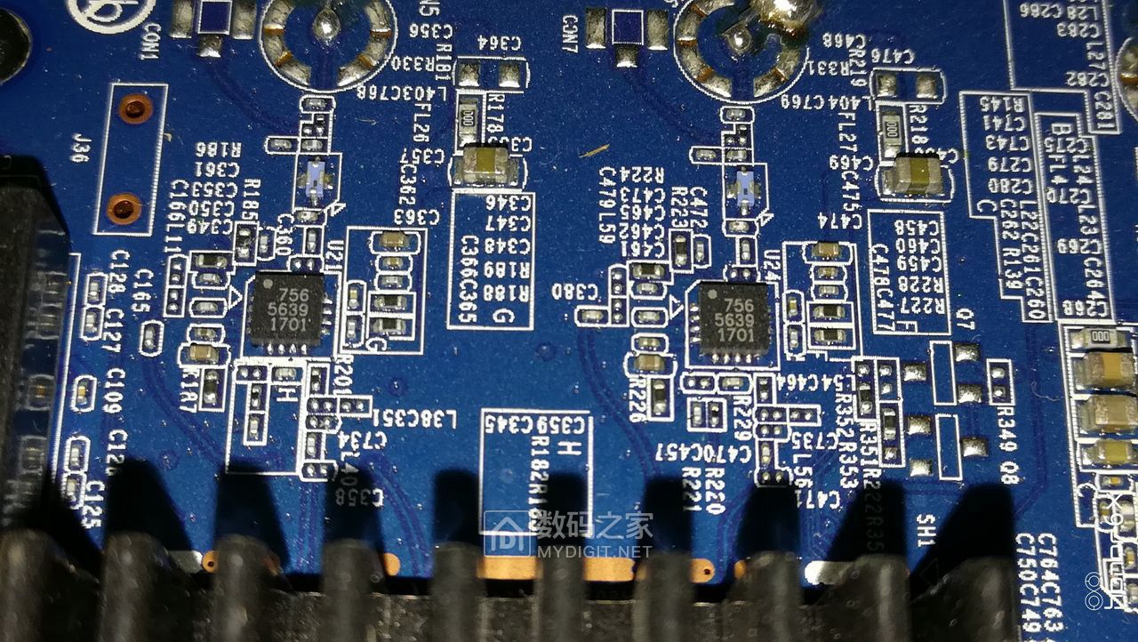 拆个腾达AC6 V1.1路由器 - 拆机乐园 数码之家