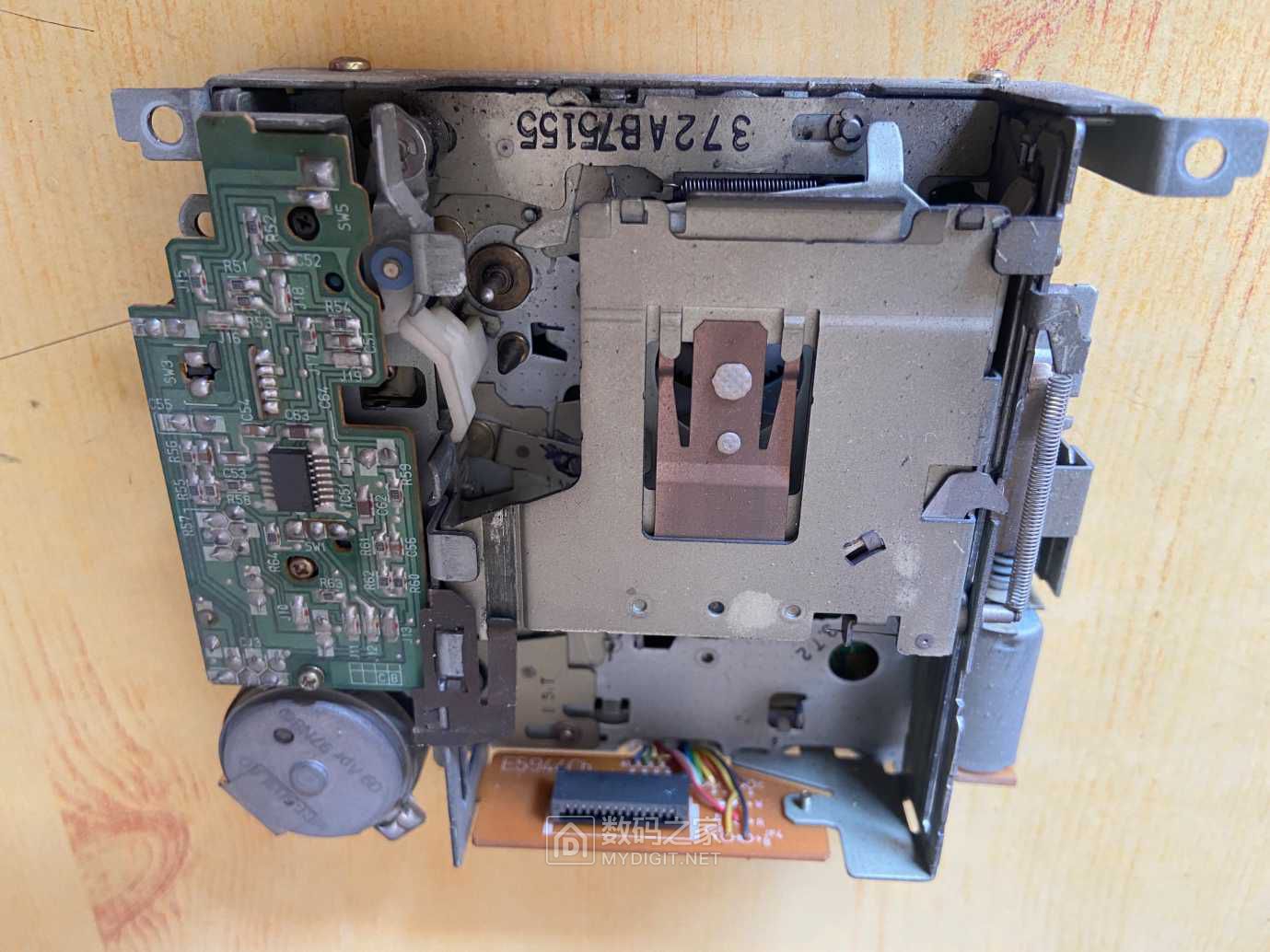 感受艺术之美~打理一台1997本田CD5的CD磁带收音一体车机 - 拆机乐园 数码之家