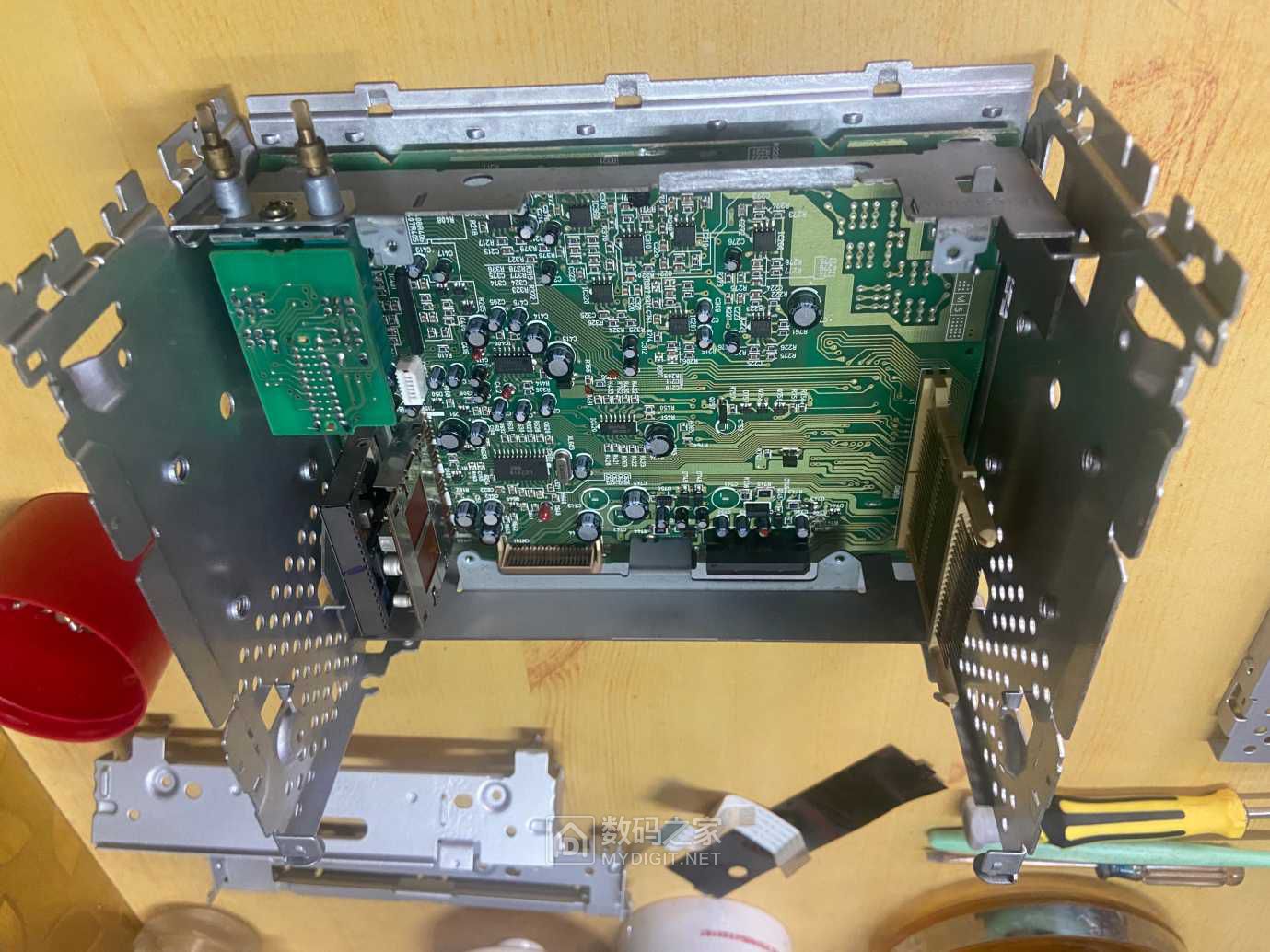 感受艺术之美~打理一台1997本田CD5的CD磁带收音一体车机 - 拆机乐园 数码之家