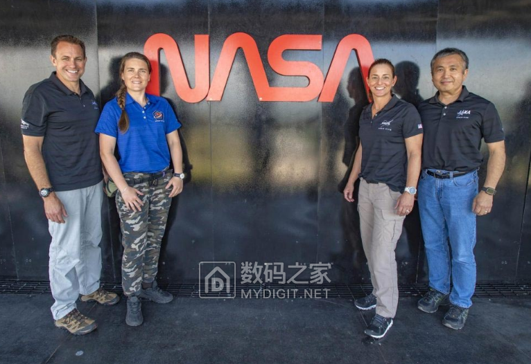 NASA的SpaceX Crew-5任务宇航员与龙飞船首次相会 - 数码前沿 数码之家