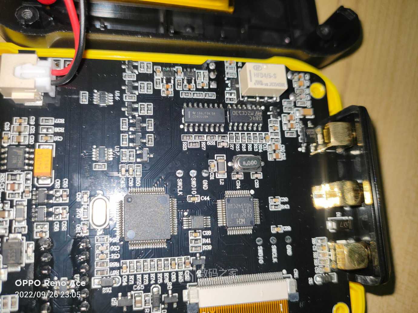 FNIRSIN小型晶体管示波器DSO-TC2简单拆 - 拆机乐园 数码之家