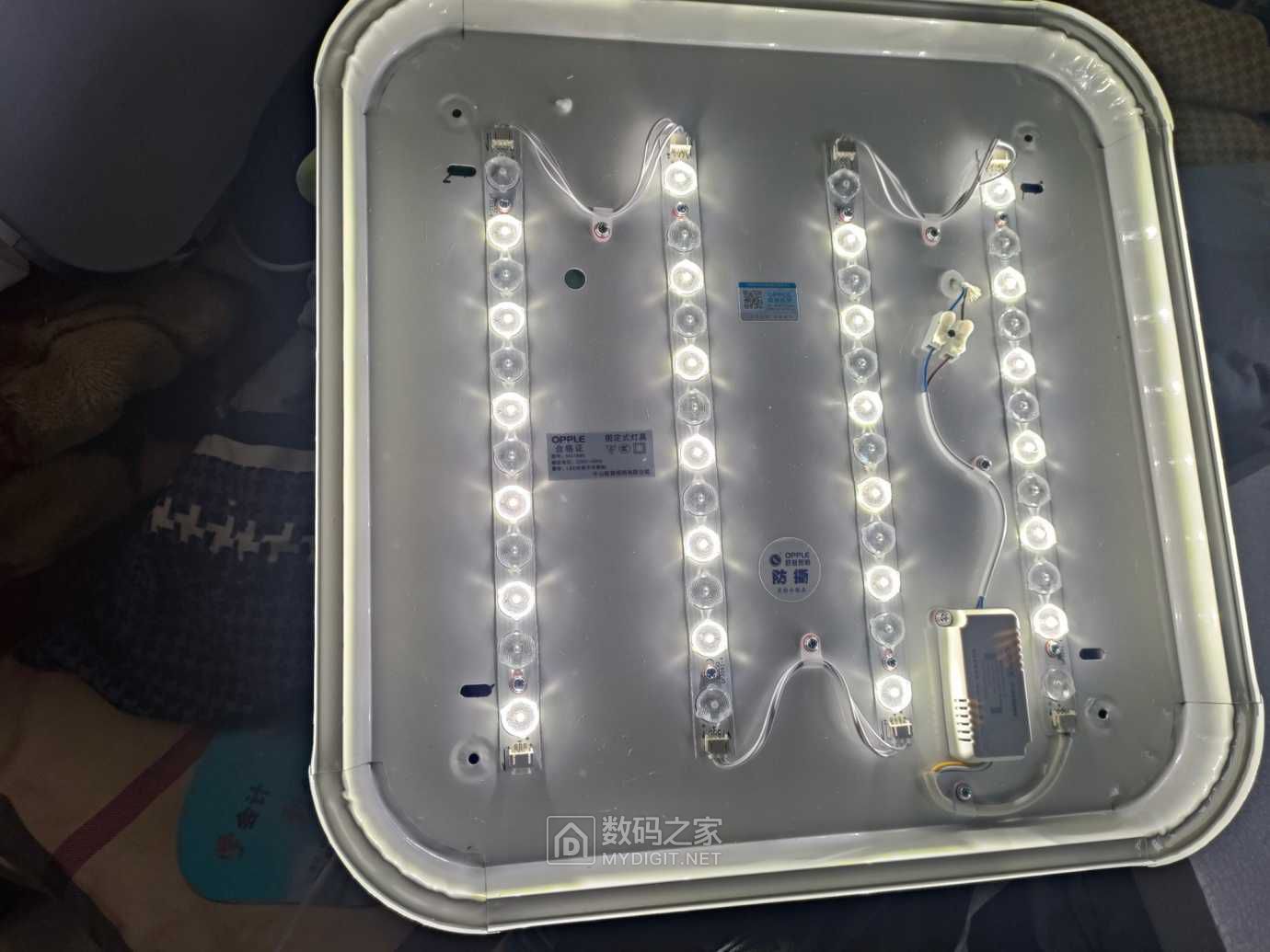 OPPLE MX1880吸顶灯拆解，测下实际功率 - 拆机乐园 数码之家