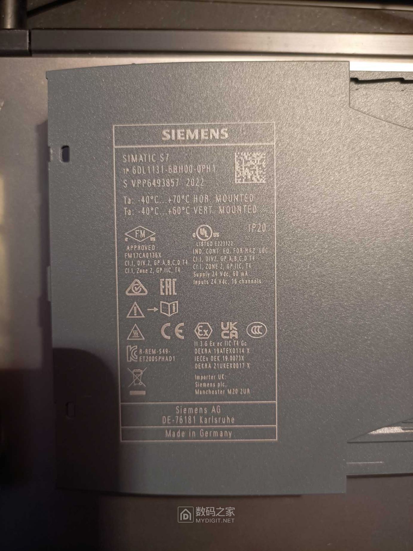 西门子ET200SP HA分布式IO，DI 16X24VDC HA拆解 - 行业拆客 数码之家