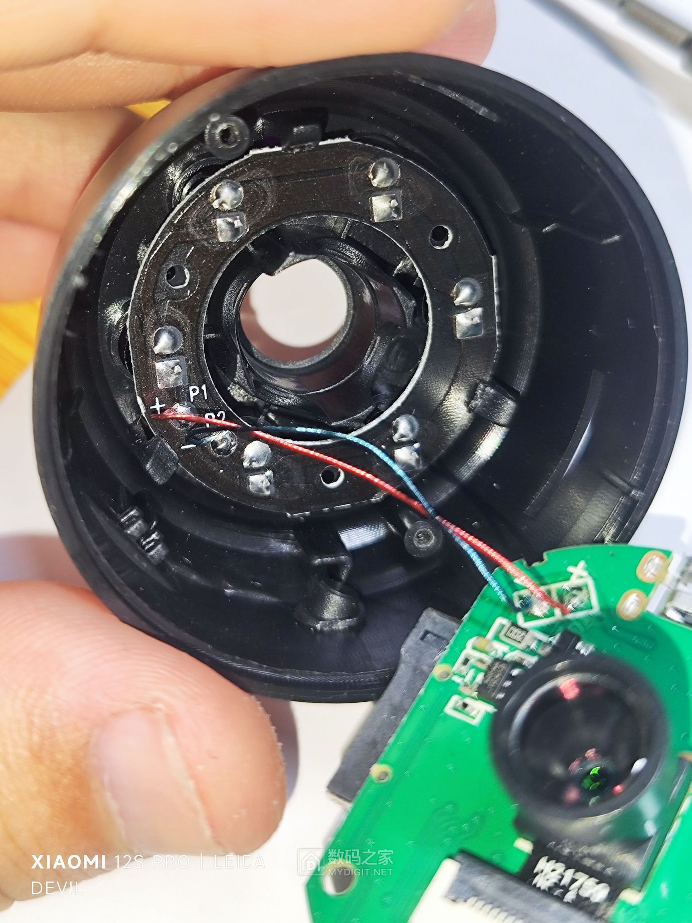 一颗芯片几乎包揽所有功能，拆解基于博通BK7252芯片的无线摄像头 - 拆机乐园 数码之家