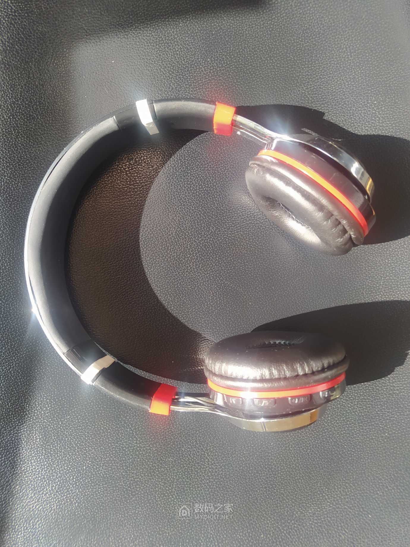 彩灯晚上好亮，杰理方案的蓝牙耳机有关rgb彩灯的通用按键吗？tm021 - 耳机发烧友 数码之家