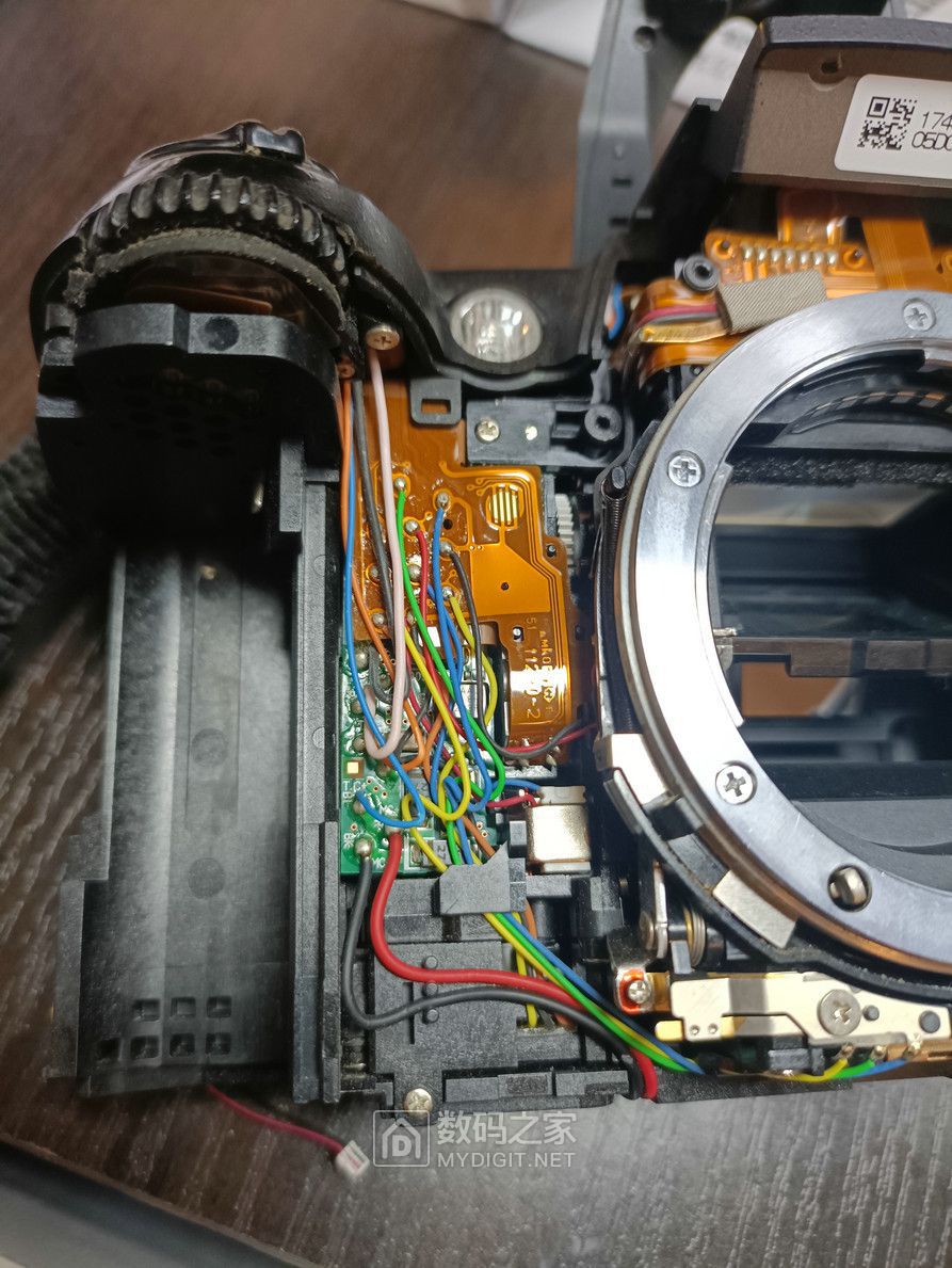 尼康D90单反ERR报错通病 历时20天拆解维修 - 维修达人 数码之家