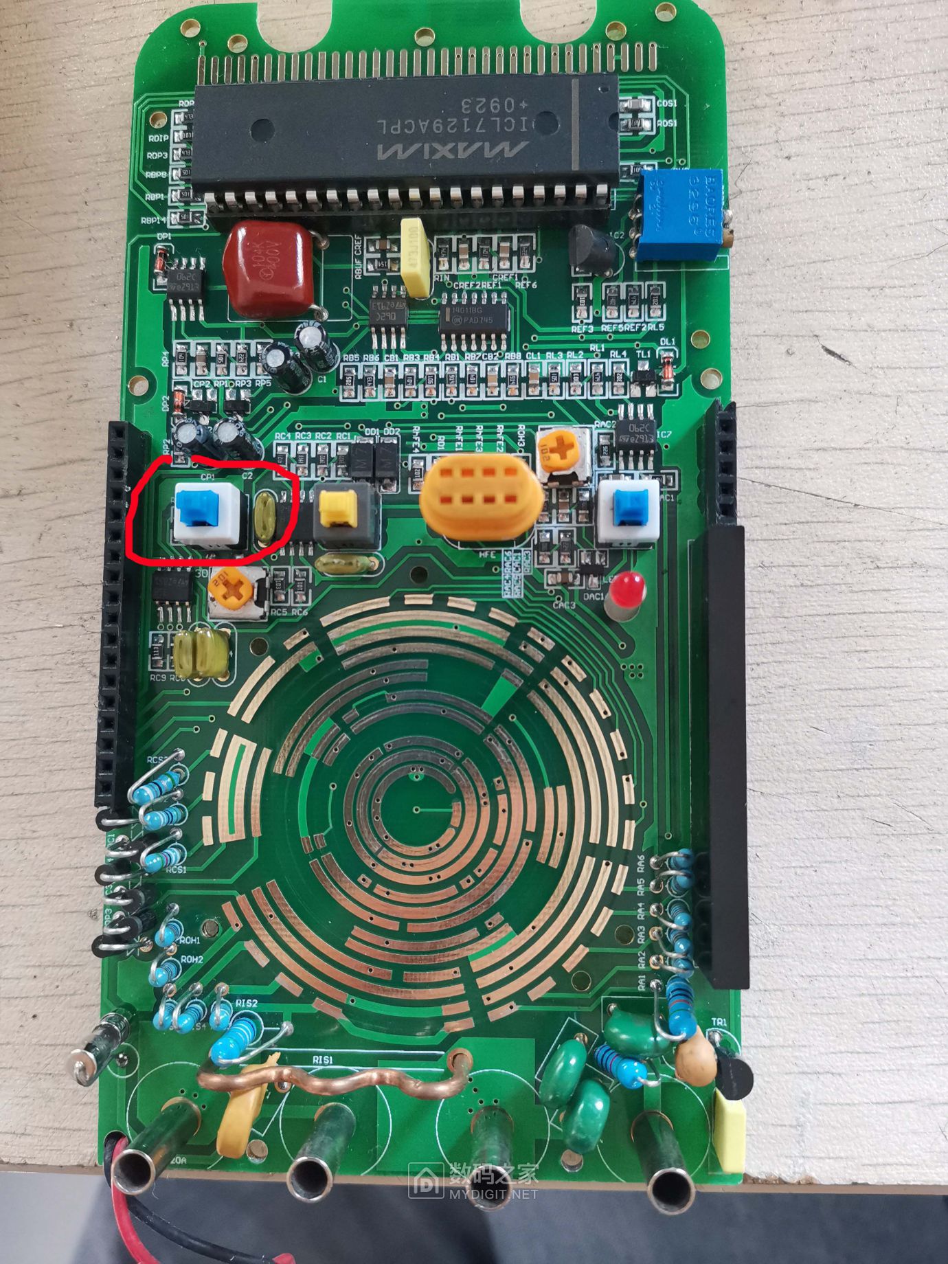 拆修十多年前的万用表VICTOR VC9806+ - 拆机乐园 数码之家