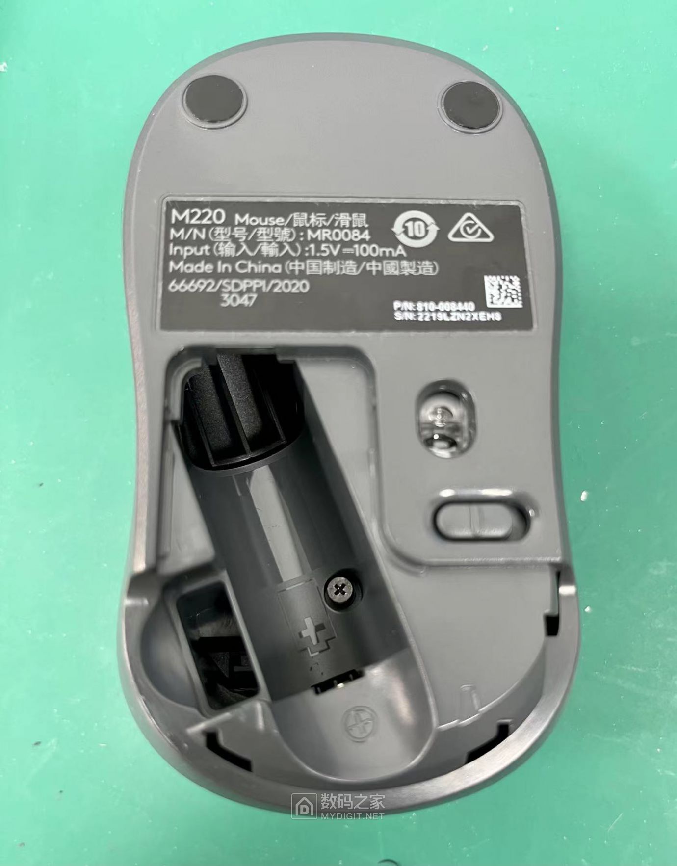拆修解决罗技M220鼠标滚轮跳动问题 - 拆机乐园 数码之家