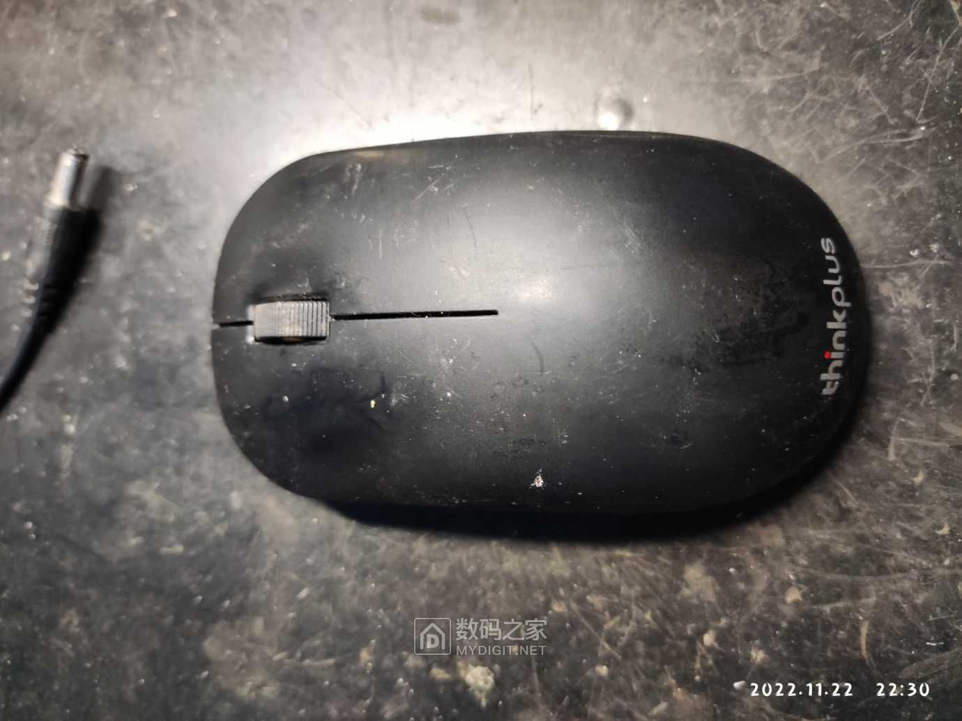 拆一个联想thinkplus WL80无线鼠标 - 创意DIY 数码之家
