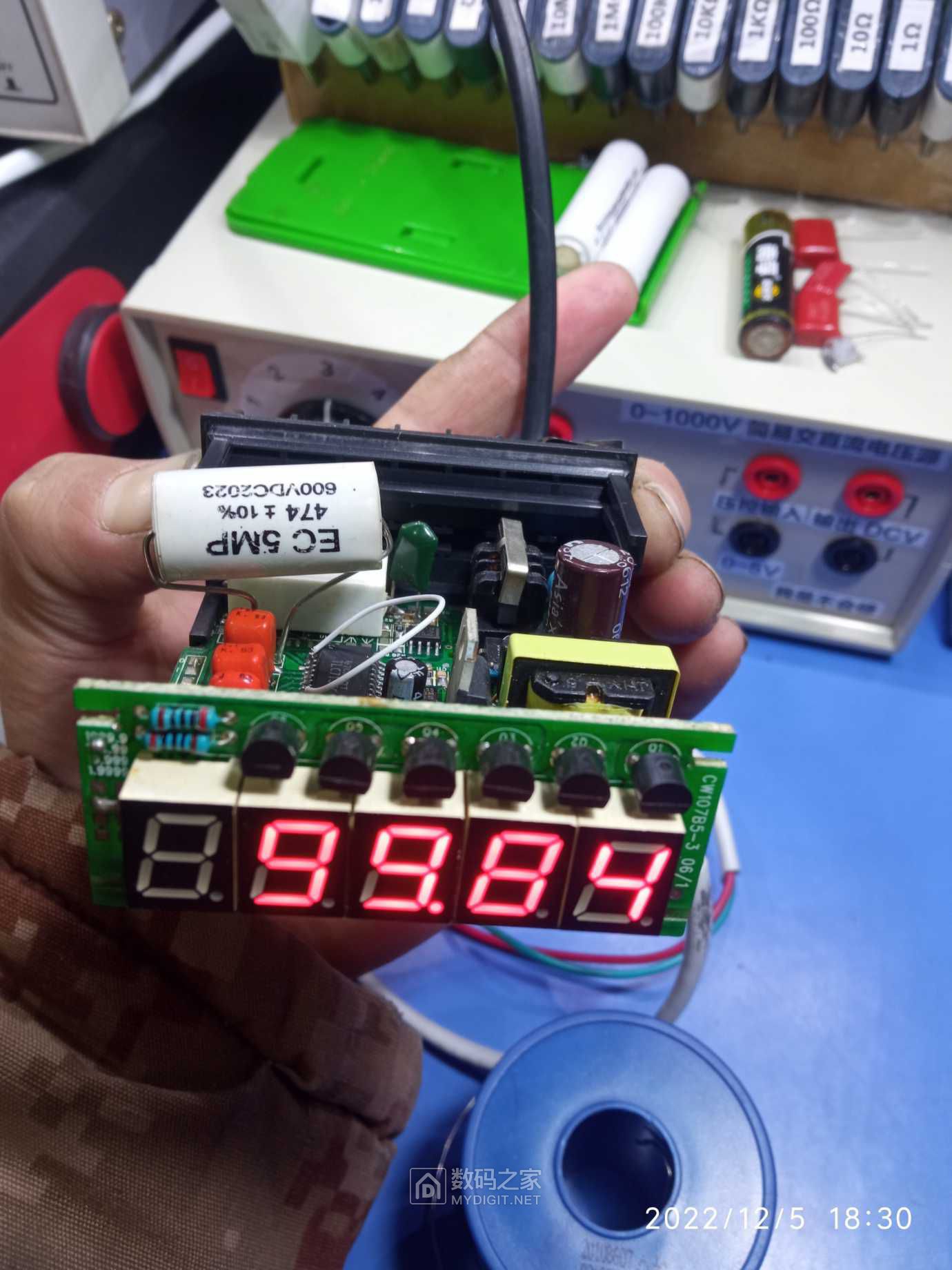 7135表头更换不同积分电容的比例读数对比 - 仪表谈谈 数码之家